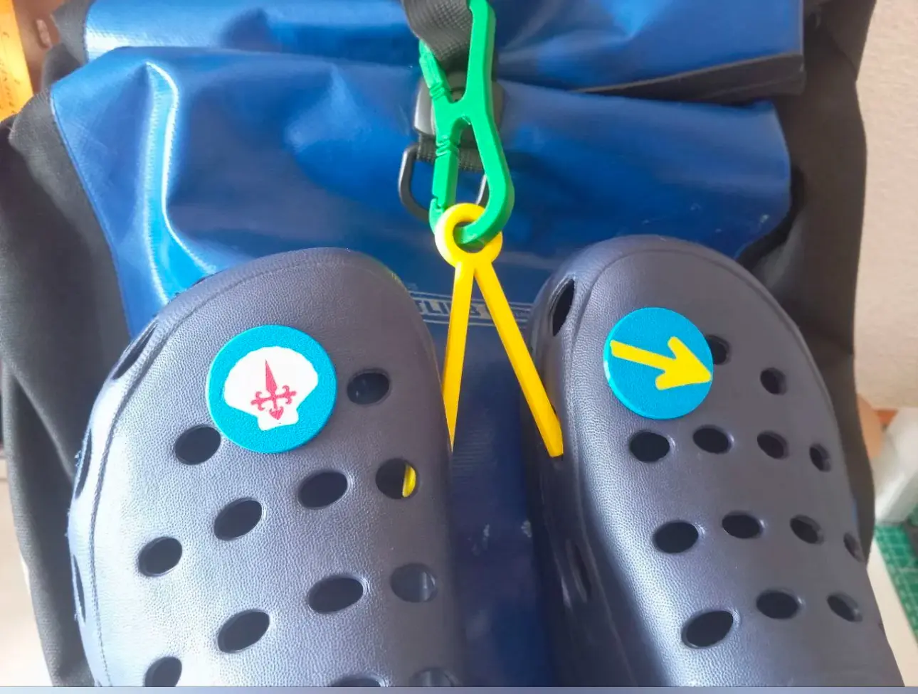 Other STL Download - Croc holderby BANANABANANA