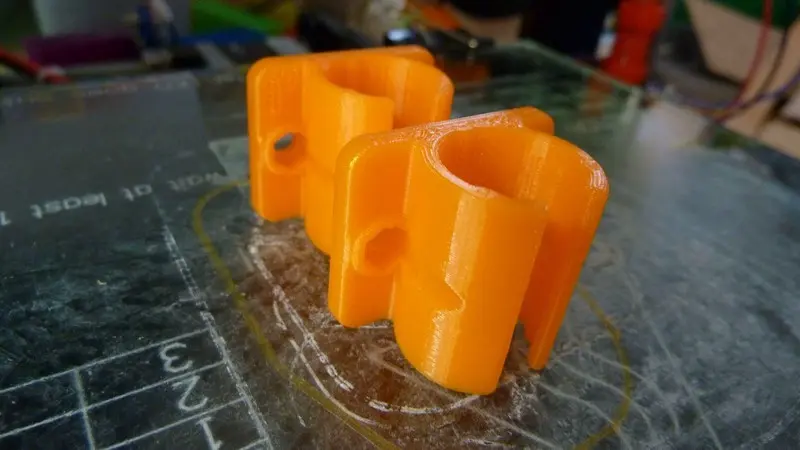 Free 3D Printer Parts STL Download - Prusa i3 LM8UU Y axis bearing ...