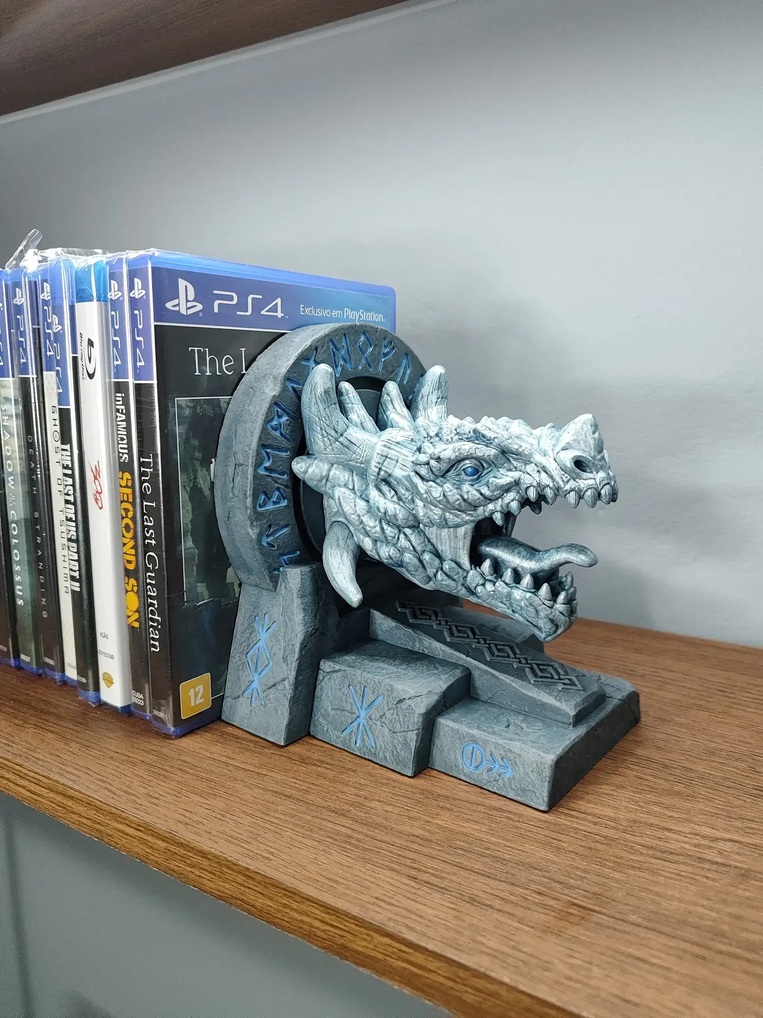 Characters & Creatures STL Download - DRAGON PORTAL BOOKENDby Kires3d