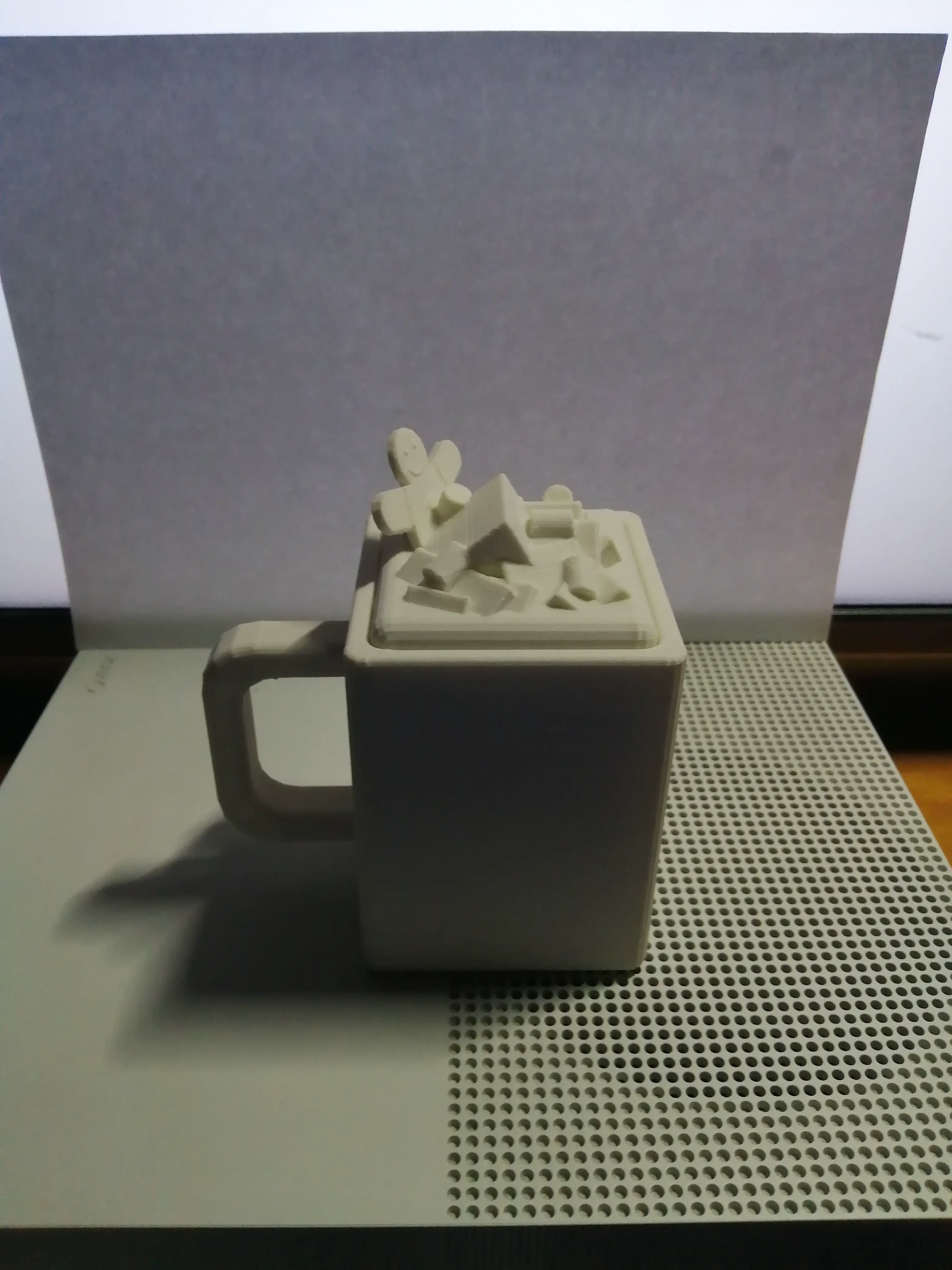 Sports & Exercise Equipment STL Download - Hot Chocolate Coin Bankby TyMux