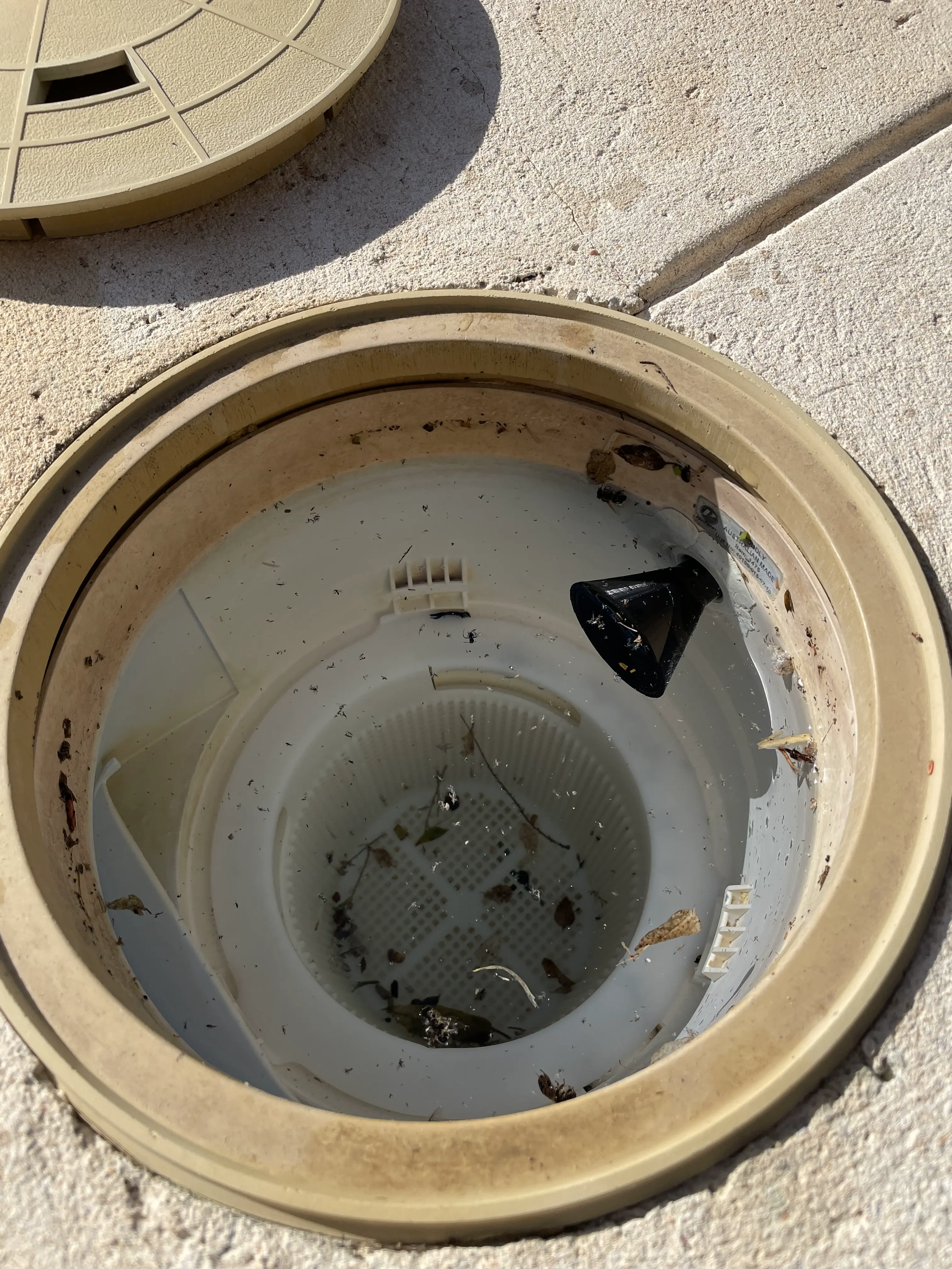 Free Tools & Spare Parts STL Download - Pool skimmer box overflow ...