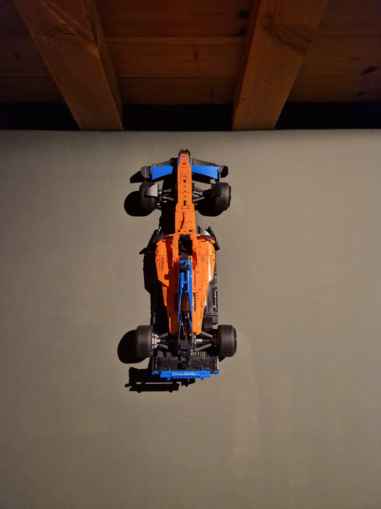 Free Game Props STL Download - F1 car walmountby Ralfmakes