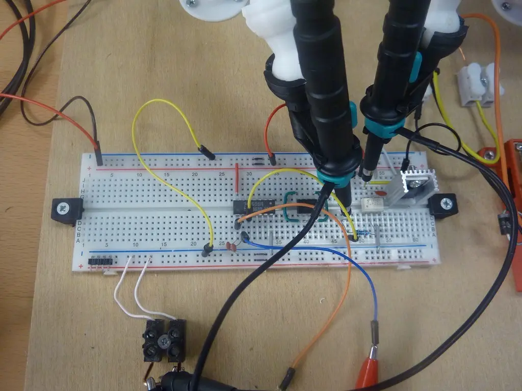 Free Electronics & RC (Remote Control) STL Download - Breadboard ...
