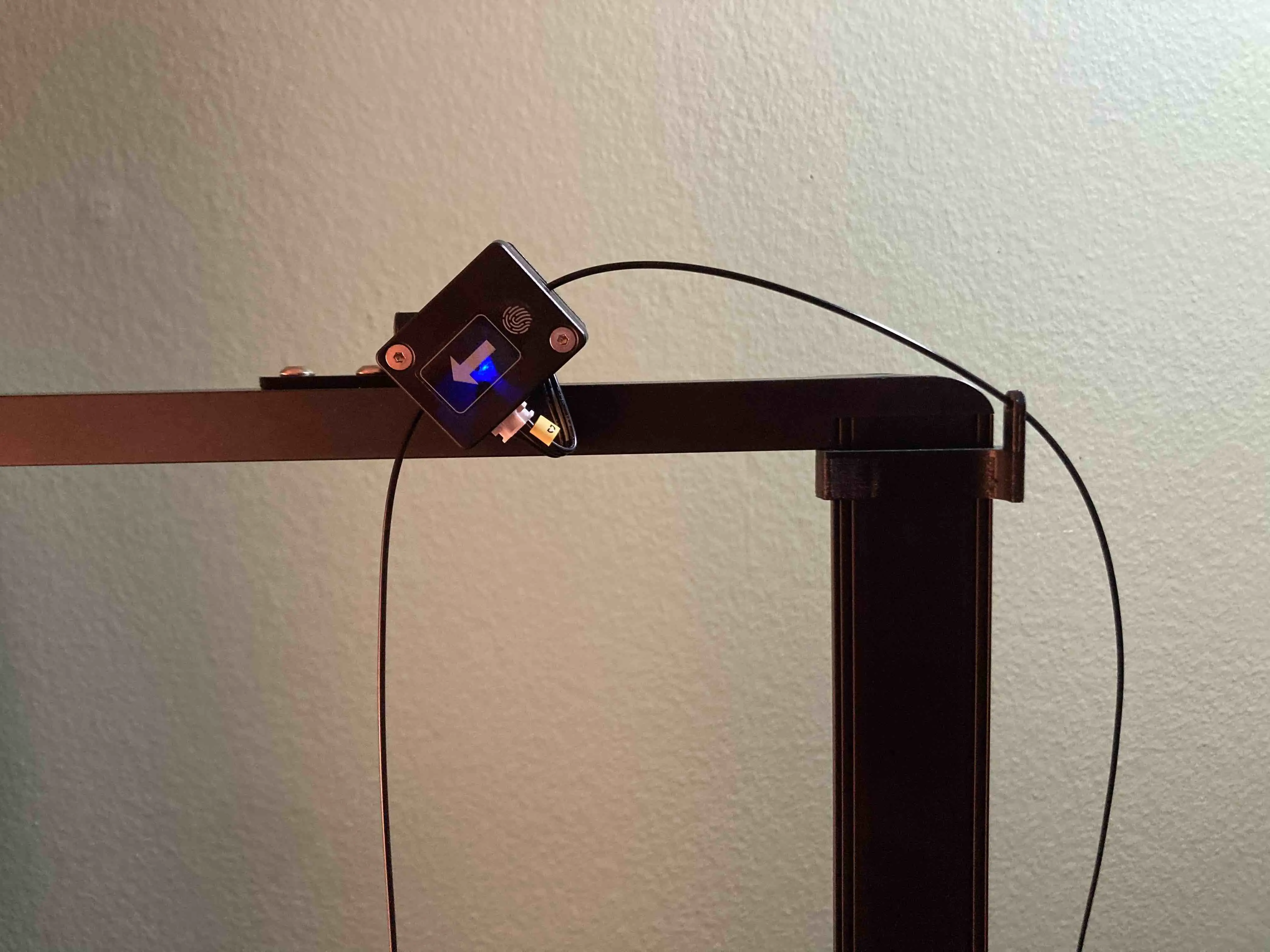 3D Printer Parts STL Download - Filament Sensor Mount + Guideby omsch