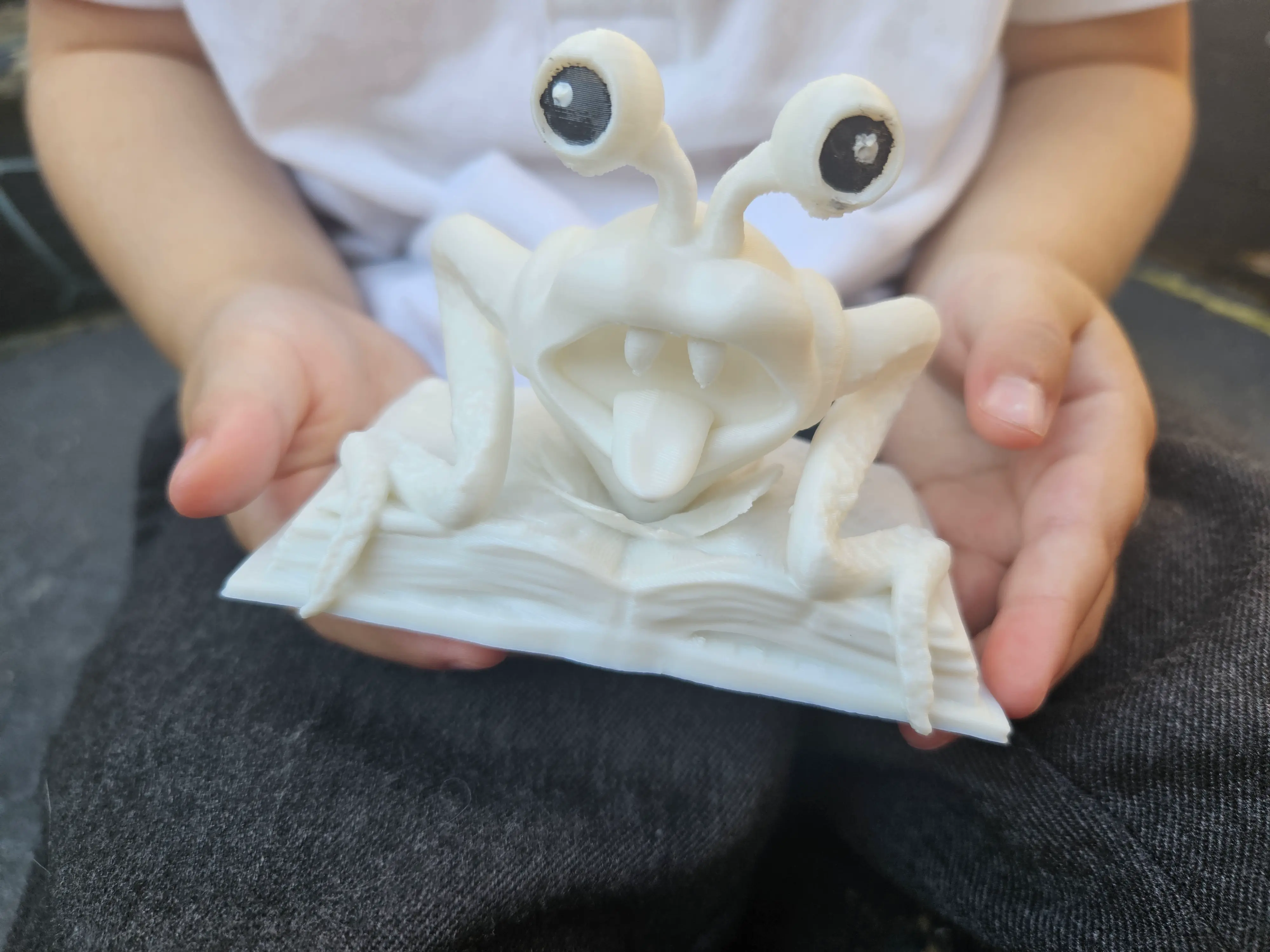Sculptures & Artworks STL Download - book monster, halloween decorby ...