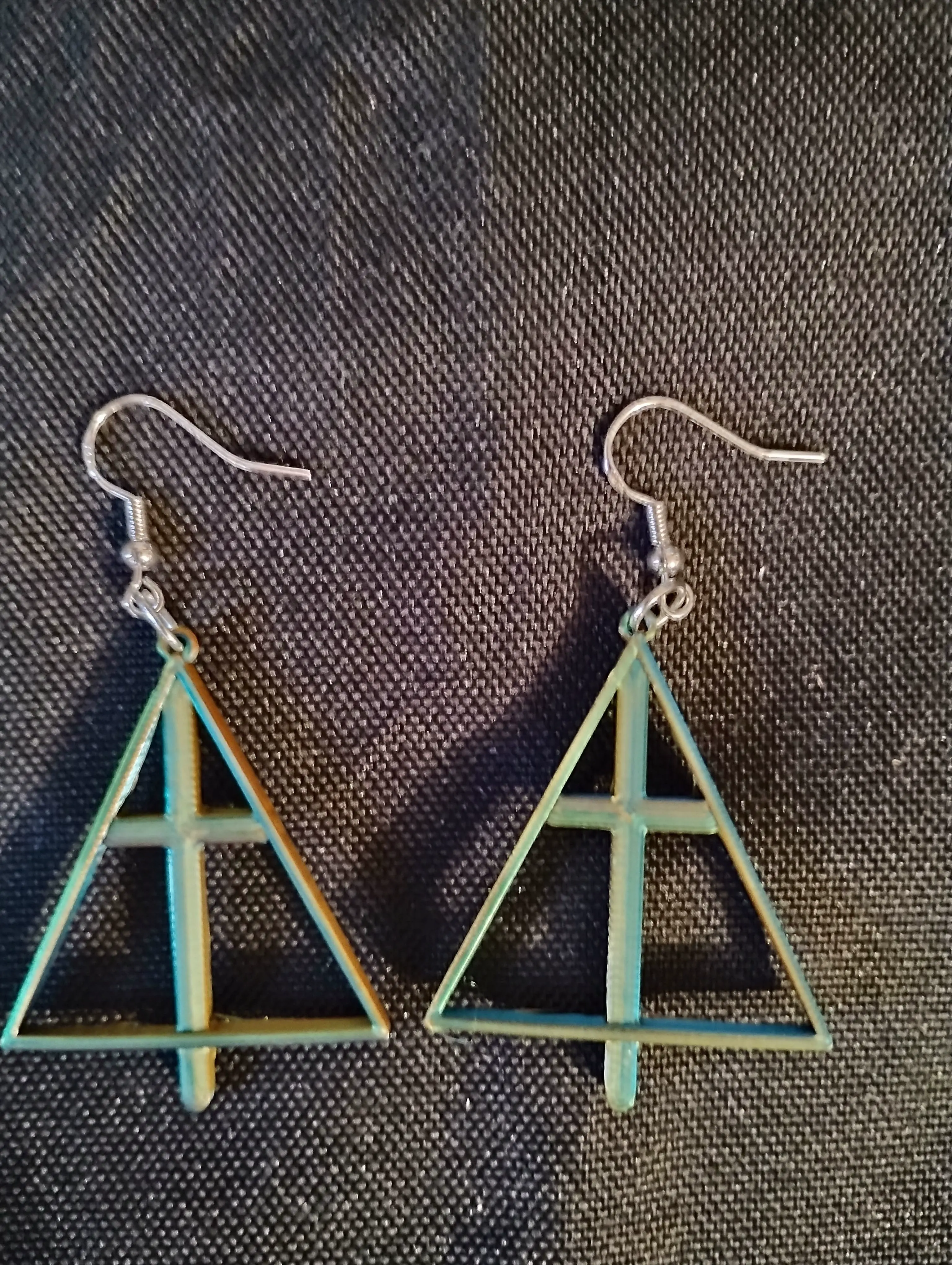 Free Jewelry & Accessories STL Download - Triangle cross Earringsby ...