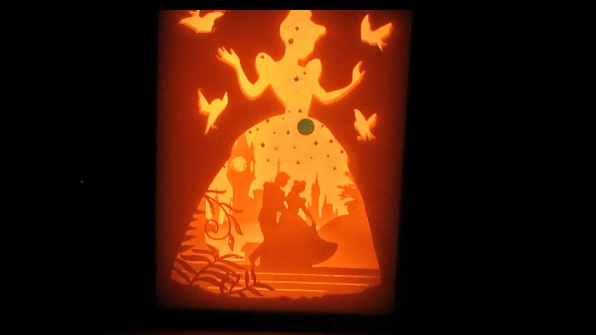 3D Printer Files | 3MF File | cenicienta lightbox (shadow box) | Creality Cloud