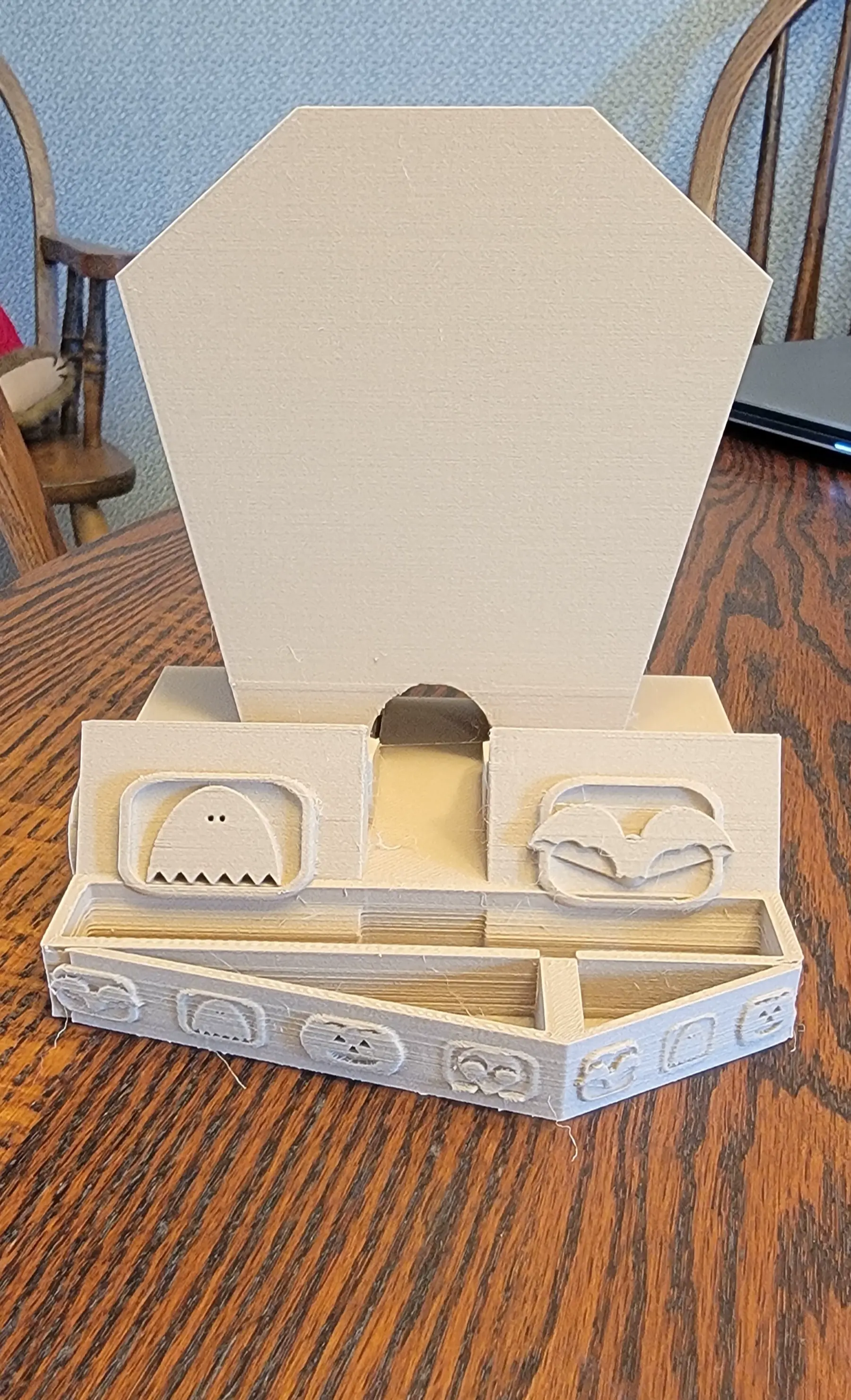 Home Decorations & Ornaments STL Download - Desk Easel - Halloween ...