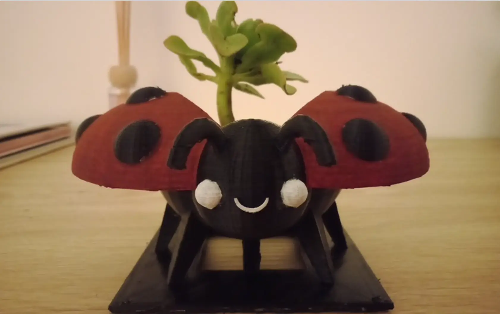 Home Decorations & Ornaments STL Download - Ladybug Plant Potby Only 3D ...