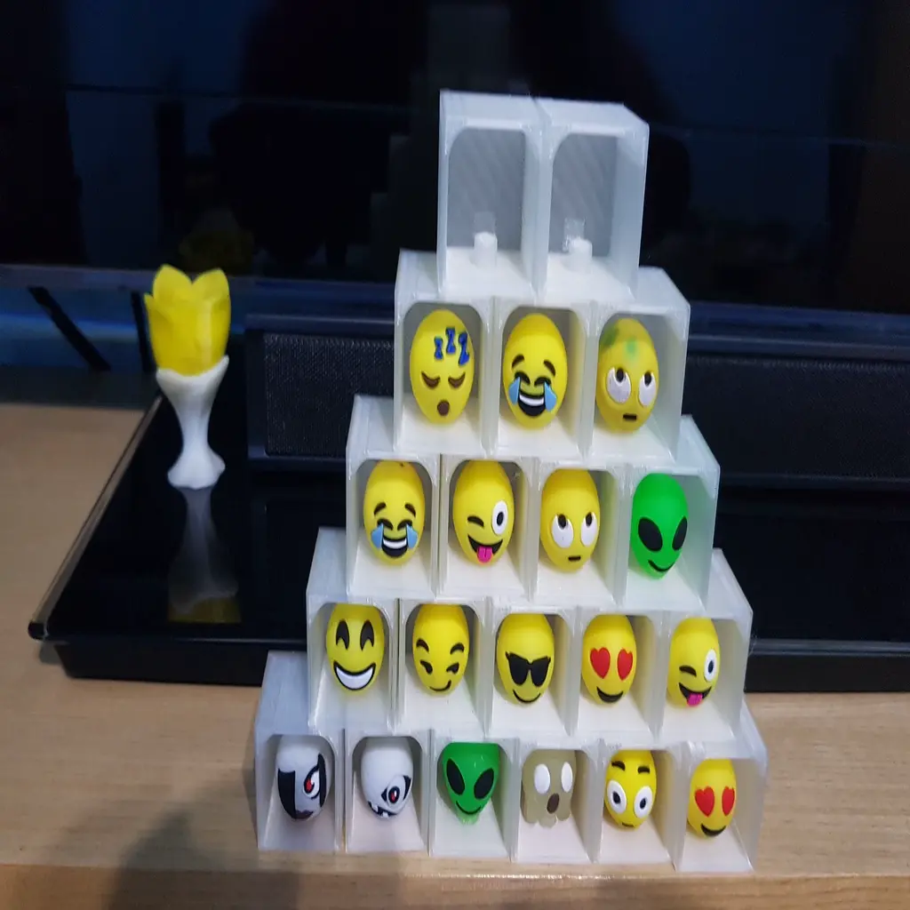 Free Home Decorations & Ornaments STL Download - Espositore Faccine ...