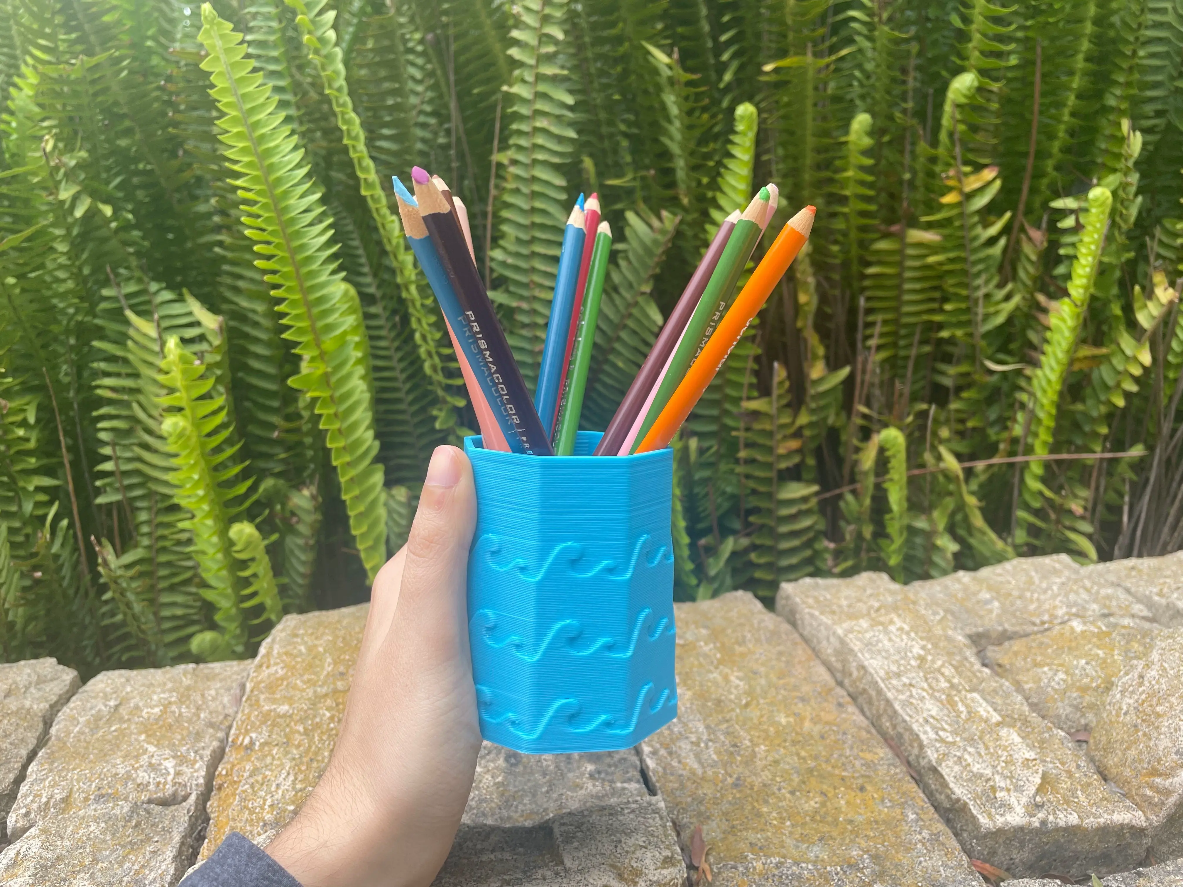 Home Decorations & Ornaments STL Download - Ocean Waves Pen Holder ...