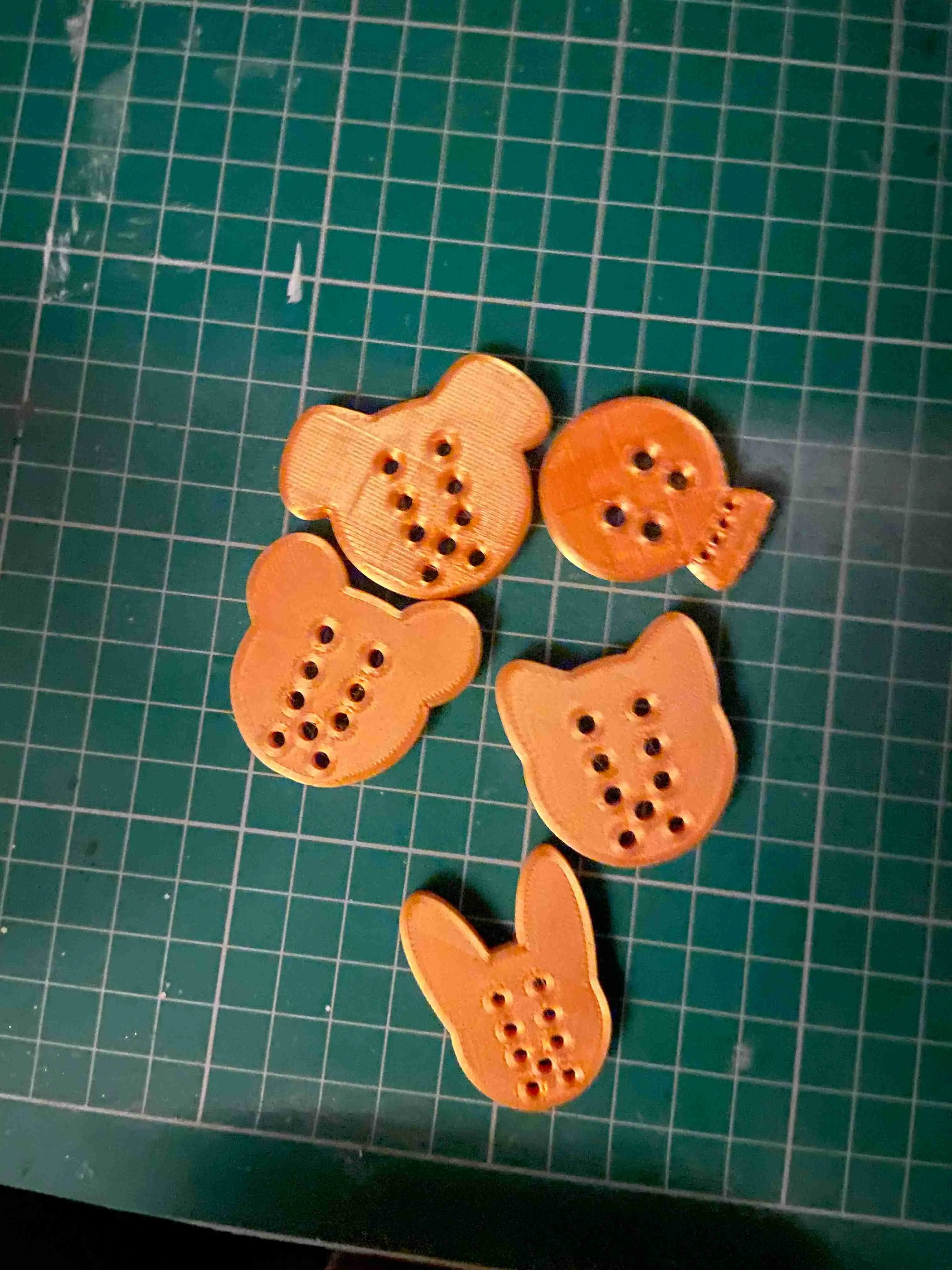 Other STL Download - Simple Animal Buttonsby R4T