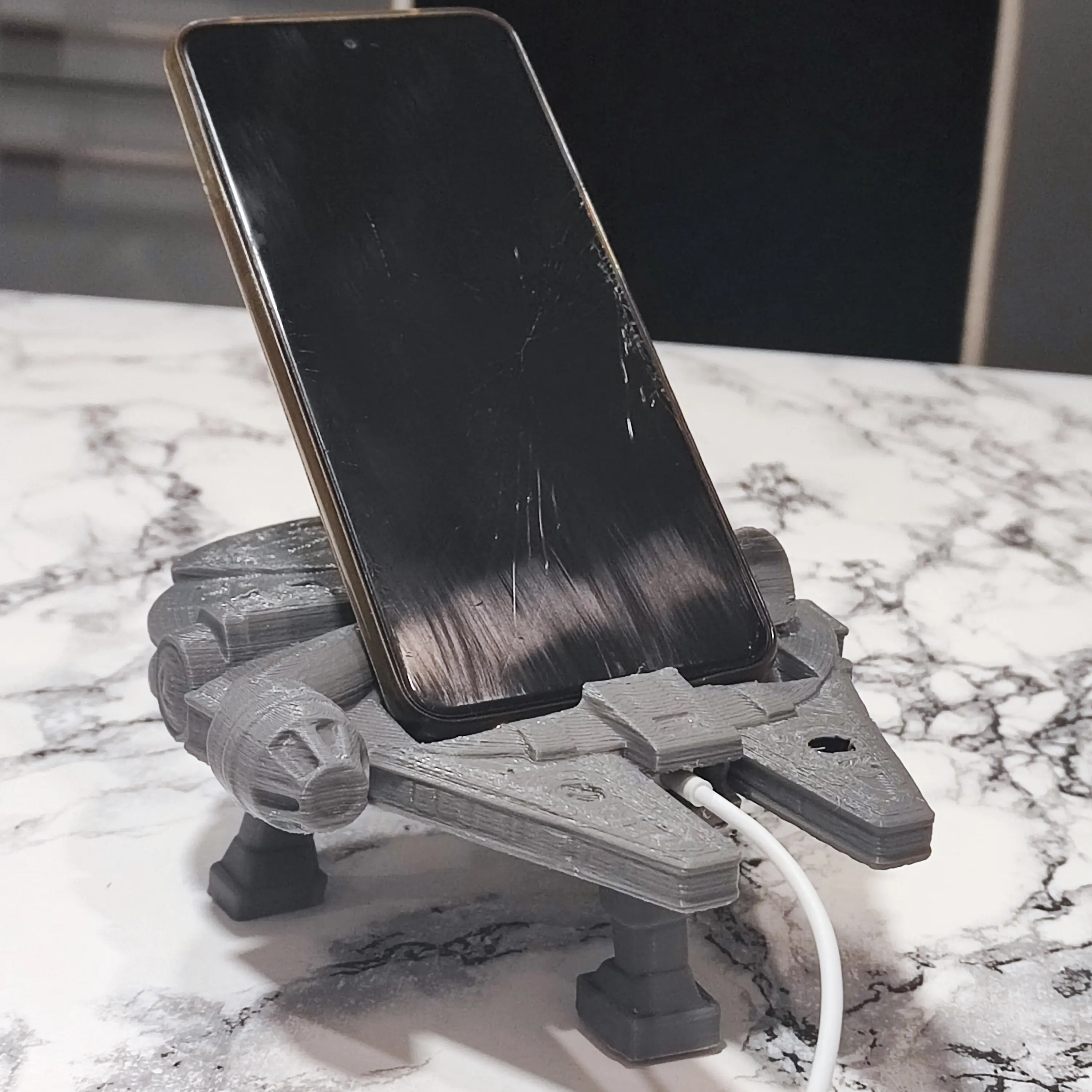 Free Tools & Spare Parts STL Download - Millennium Falcon Phone Standby ...