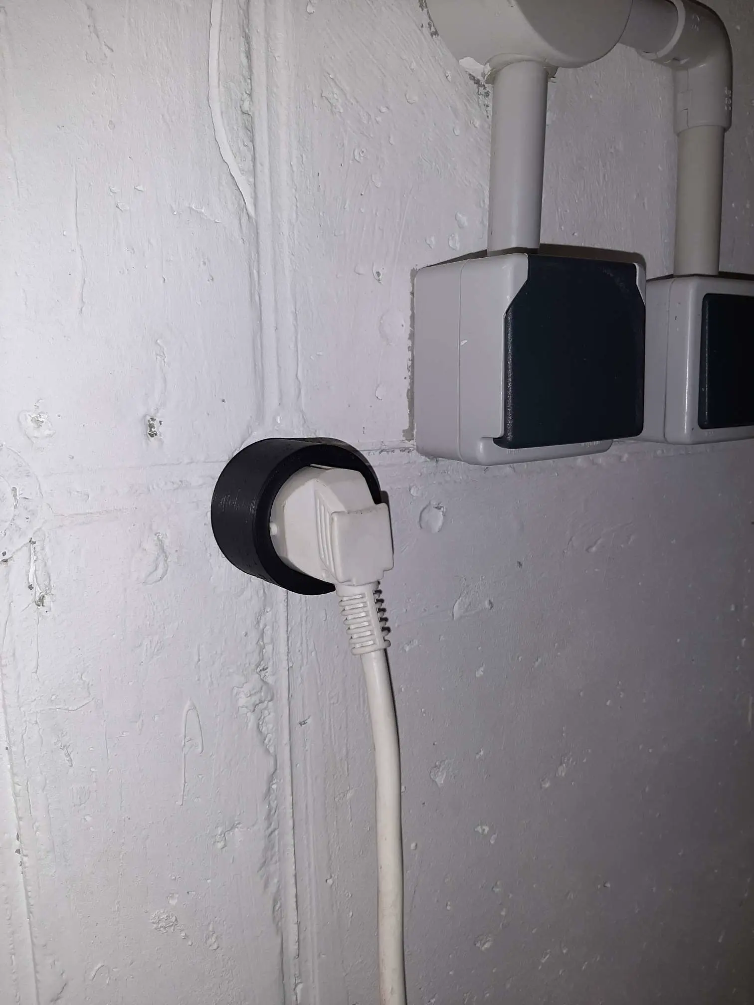 Free Tools & Spare Parts STL Download - electrical outlet holder by ...