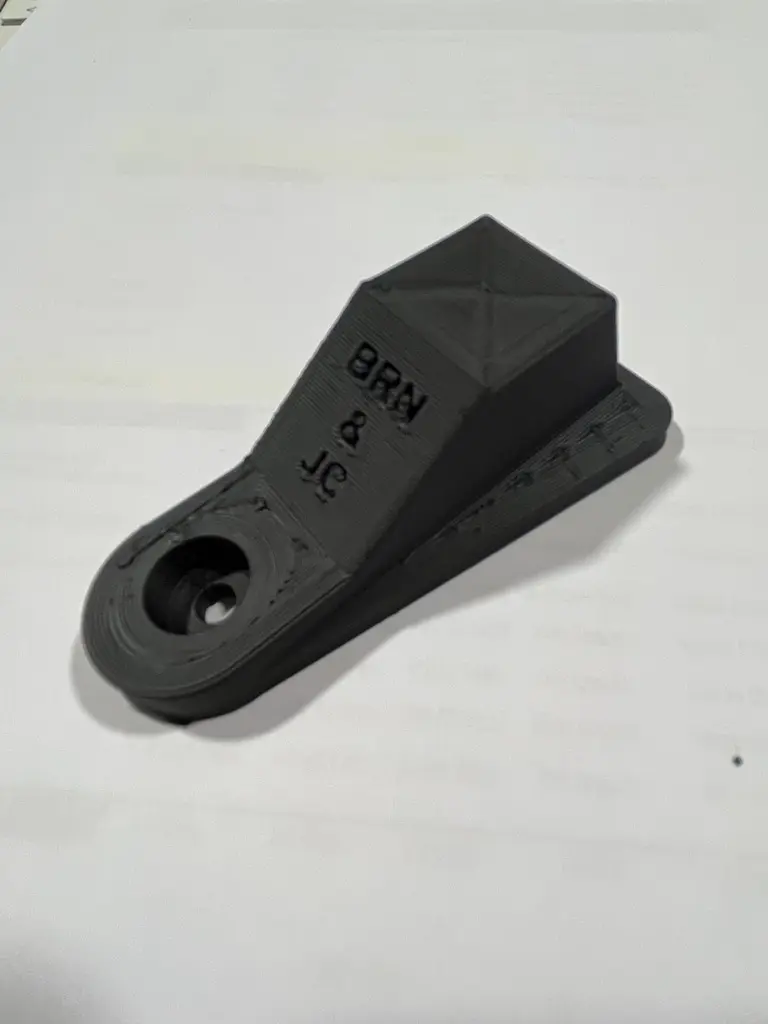 Free Tools & Spare Parts STL Download - Suitcase base - Feet suitcaseby ...