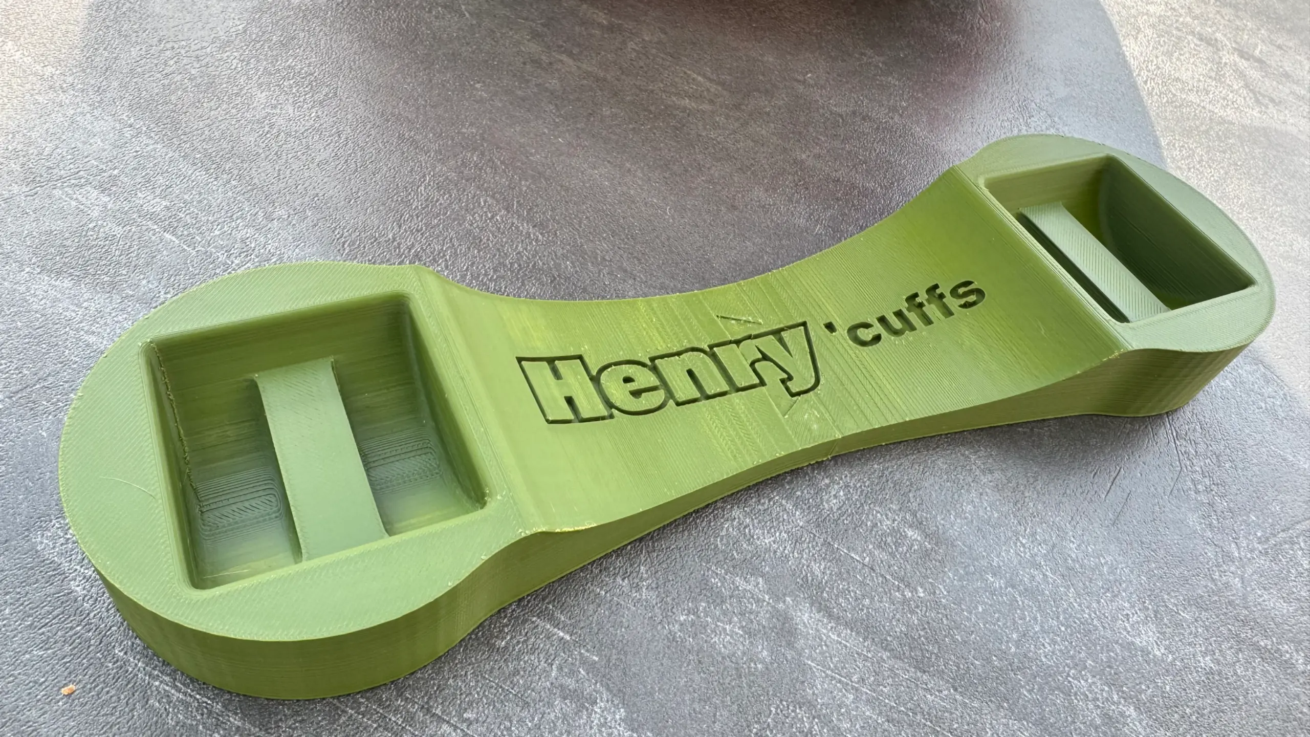3D Printer Files | 3MF File | Numatic Henry vacuum holder / Henry wheel ...