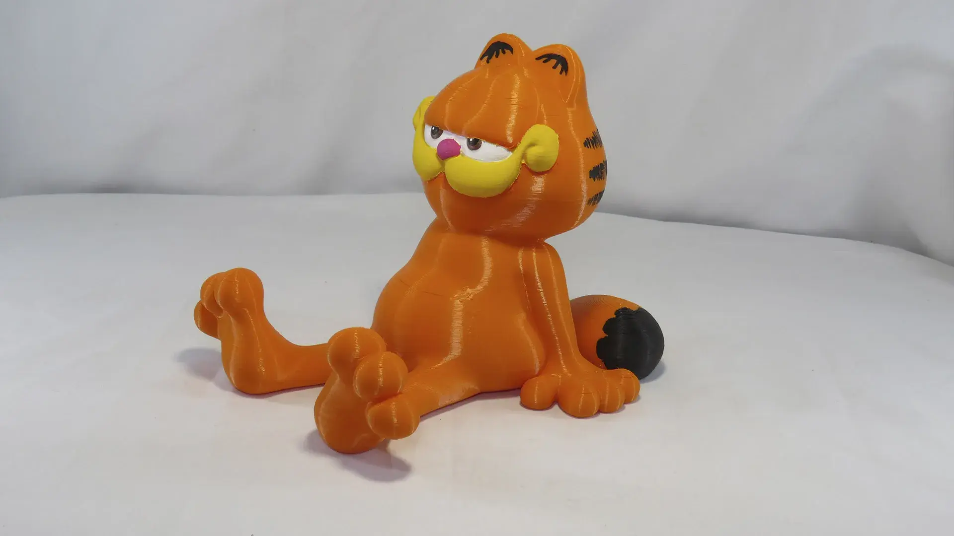 Tools & Spare Parts STL Download - GARFIELD FANART CELL PHONE BASEby ...