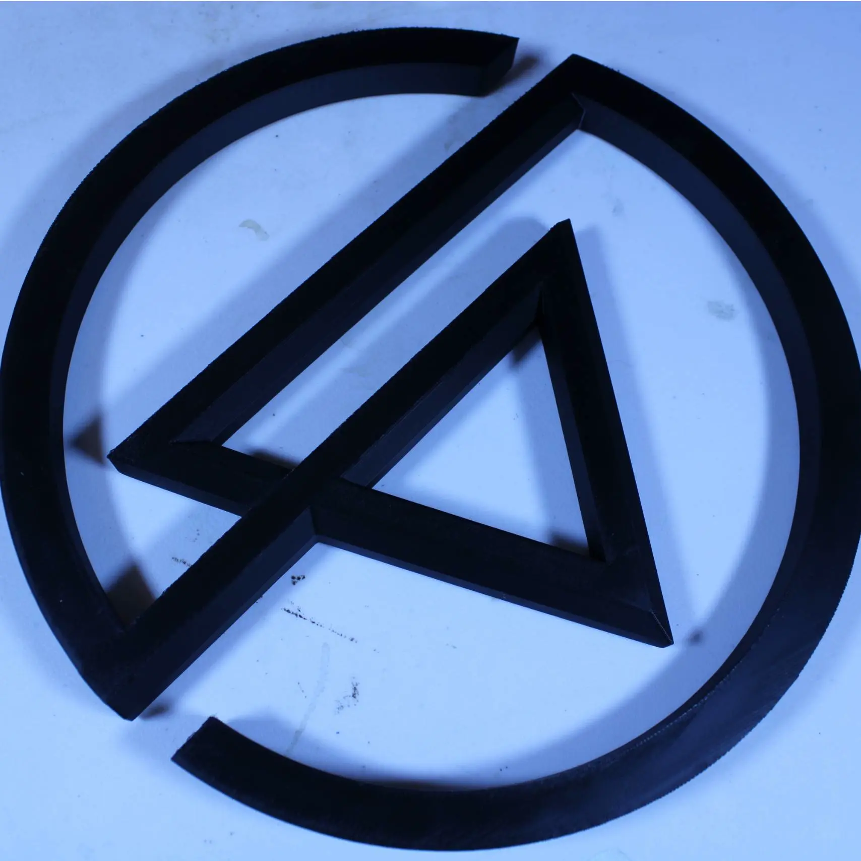 Free Other STL Download - Linkin Park Logo Wall Art (Round Border)by ...