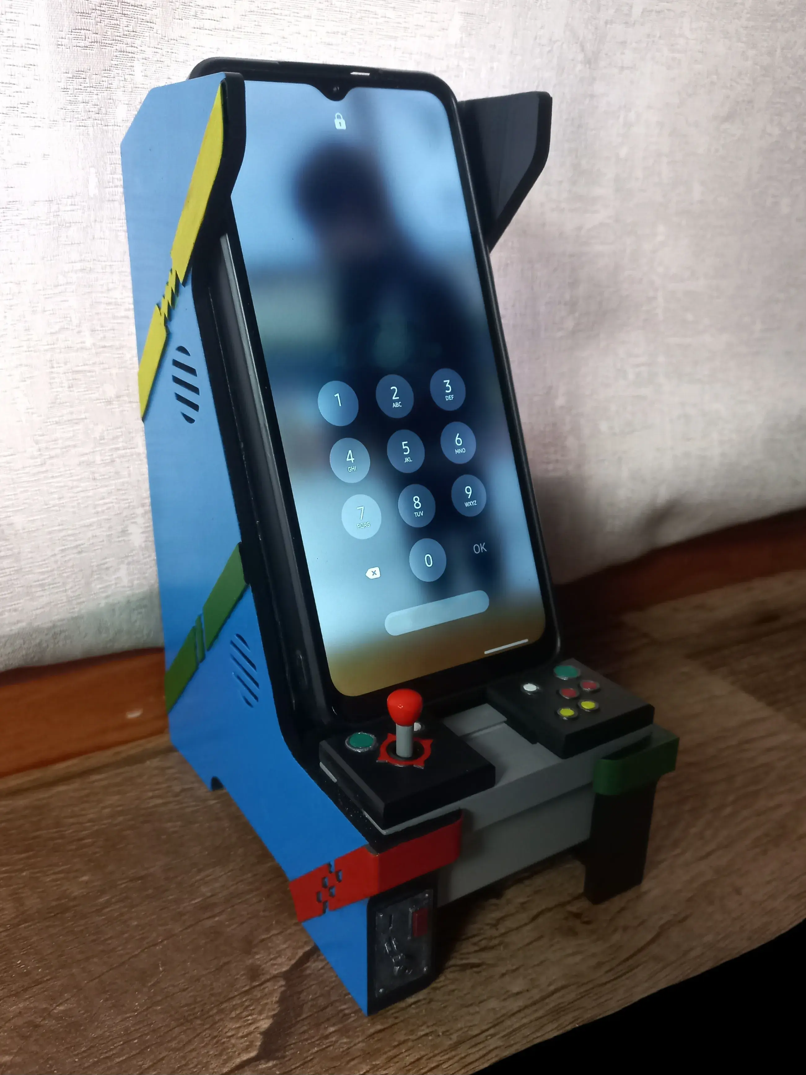 Tools & Spare Parts STL Download - Phone stand- arcade machineby Perfetti