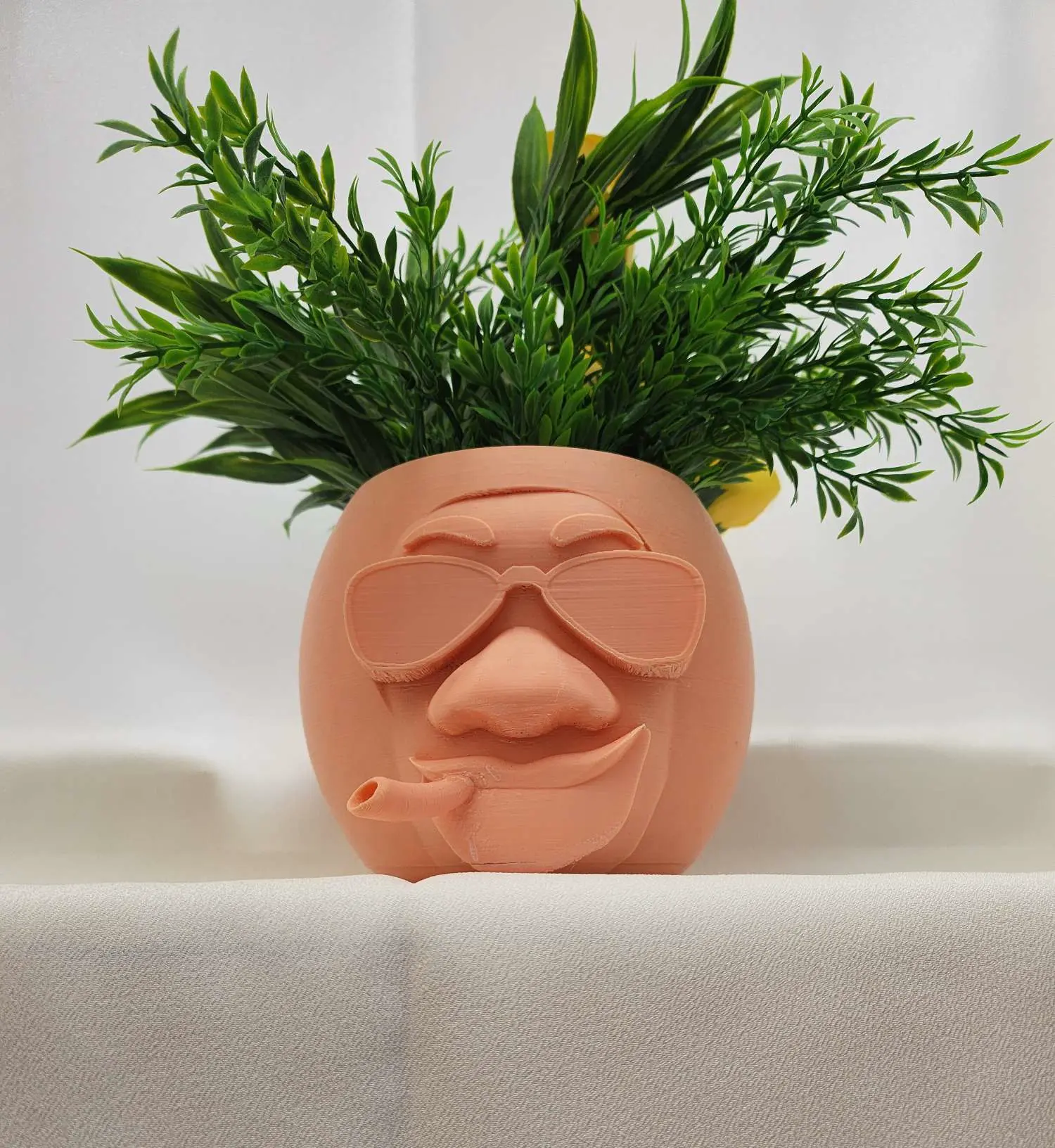 Home Decorations & Ornaments STL Download - planter head man, rasta ...