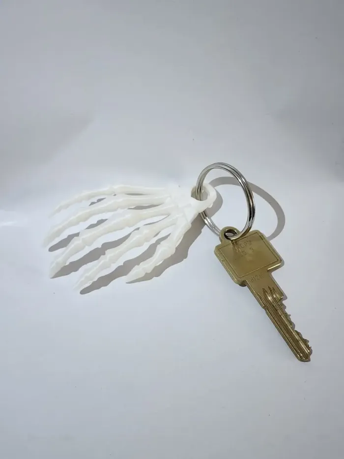 3D Printer Files | 3MF File | ☠️ Skeleton Hand Keychain – Haunted Grip ...