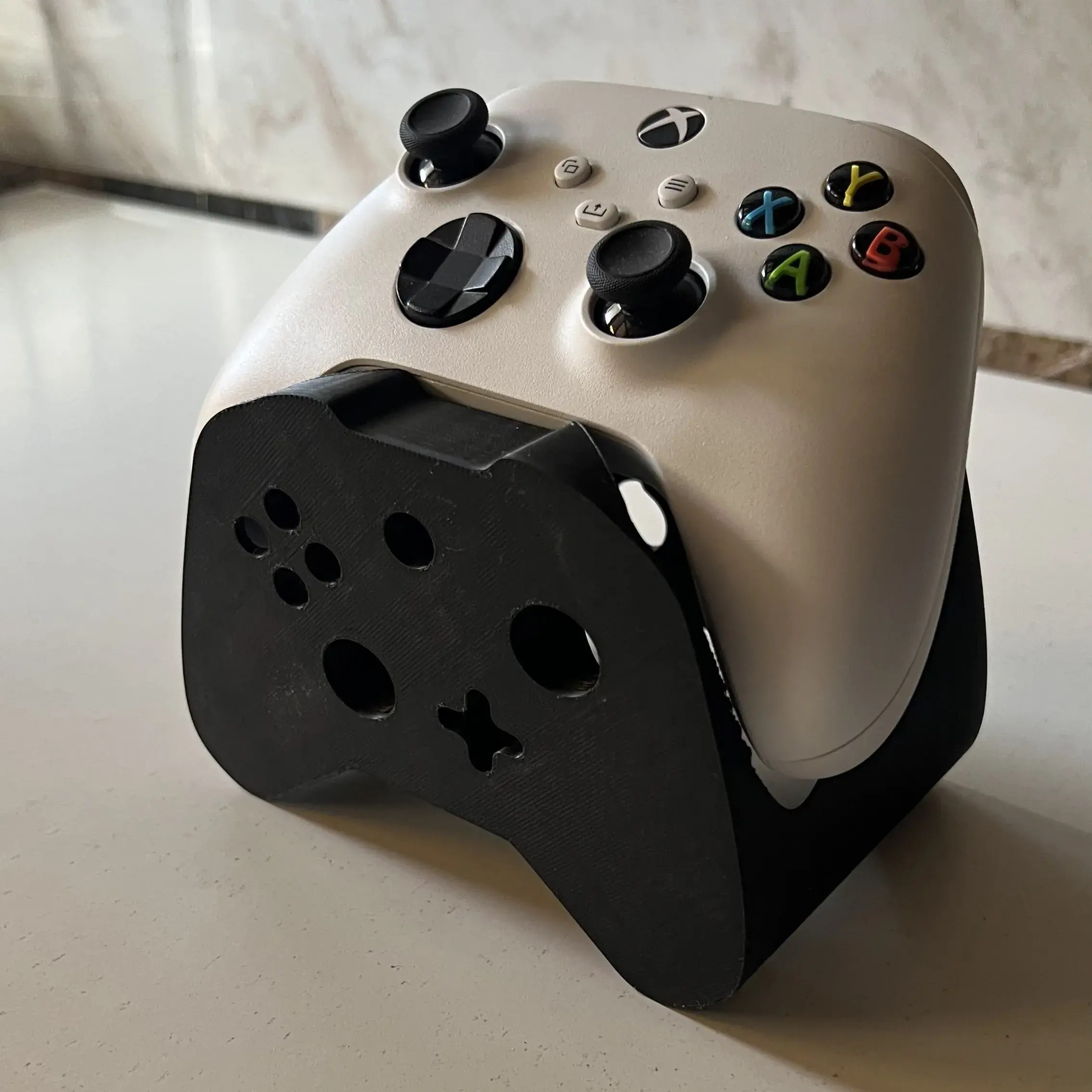 Xbox controller table store