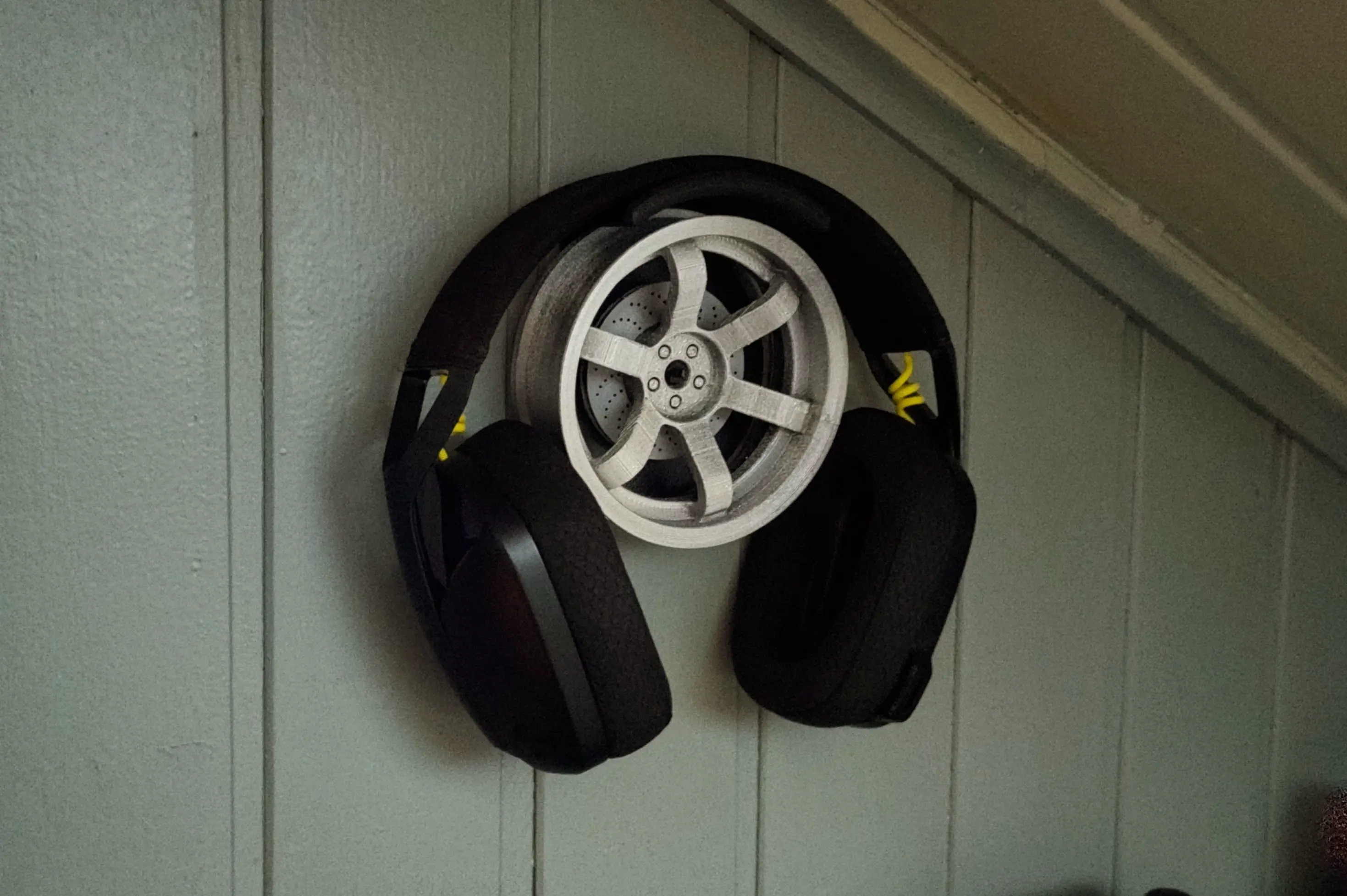 Other STL Download - Spinning wheel headset holderby Vignatti-3D