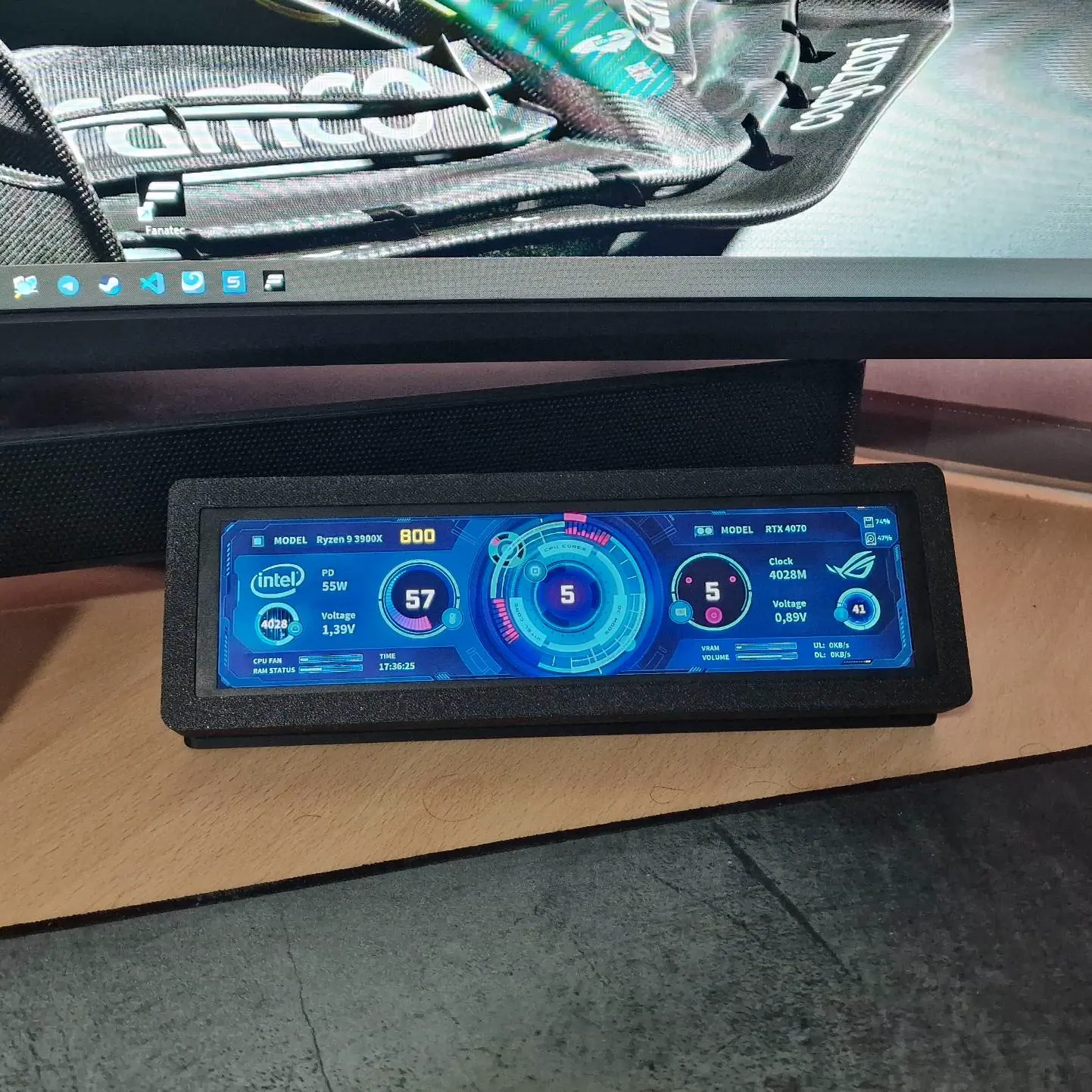 3D Printer Files | 3MF File | Turing Smart Screen 8.8 Desk Mount | Creality Cloud