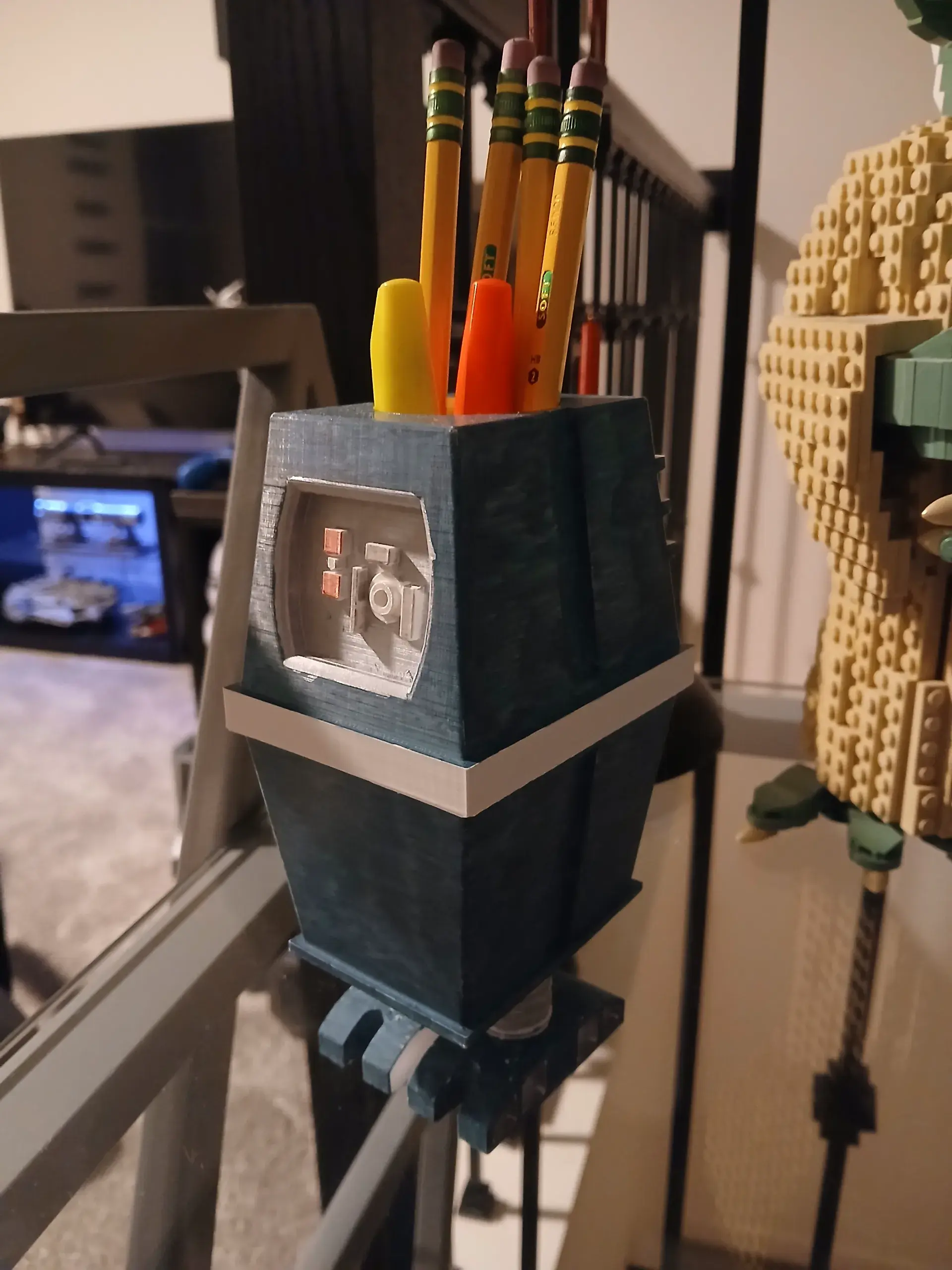 3D Printer Files | 3MF File | Star Wars Power Droid Pencil Holder ...