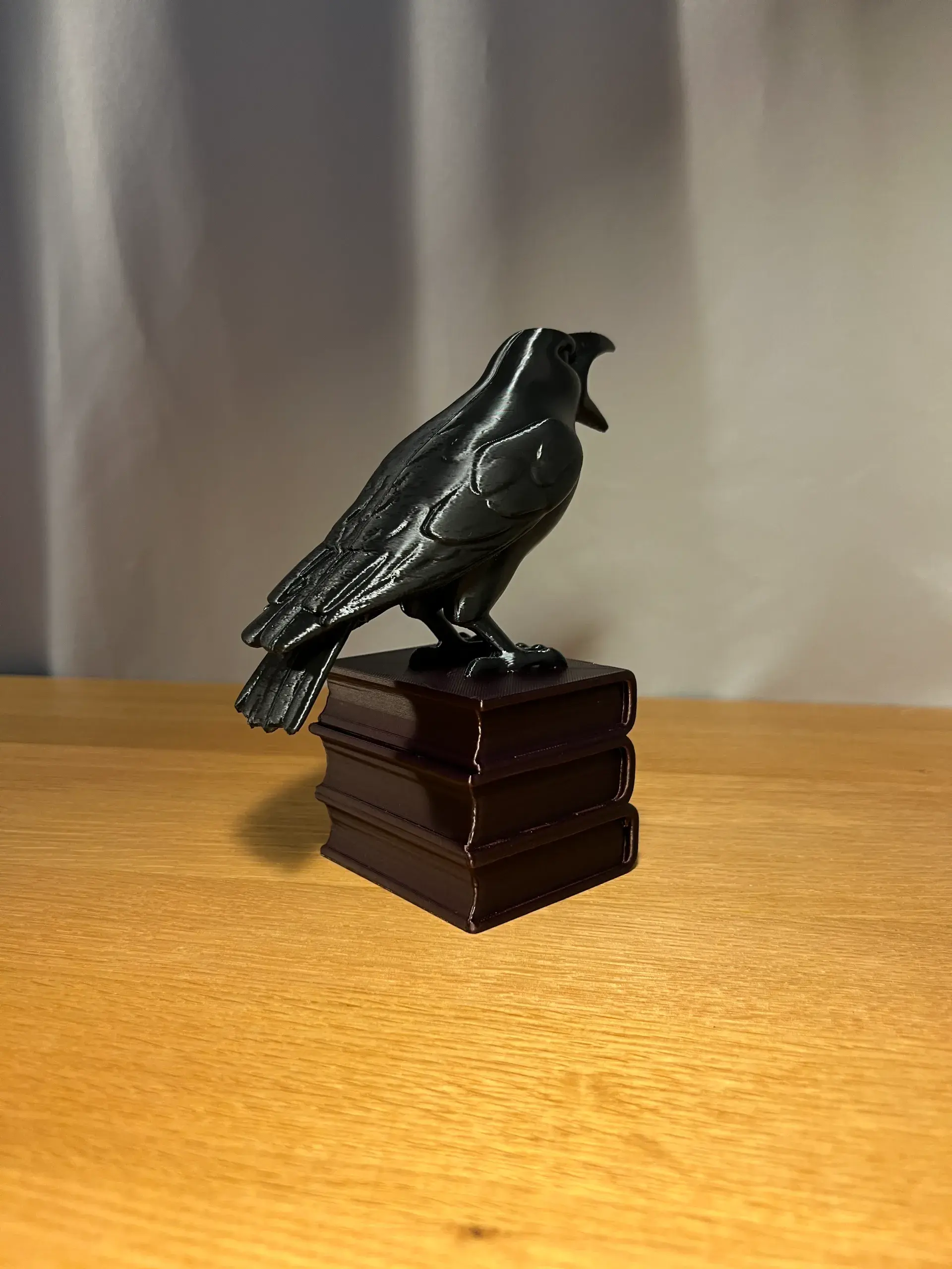 3D Printer Files | 3MF File | Crow on Books | Creality Cloud