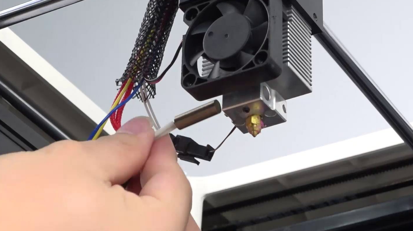 Service tutorial CR-200B replace heating tube | Creality Cloud