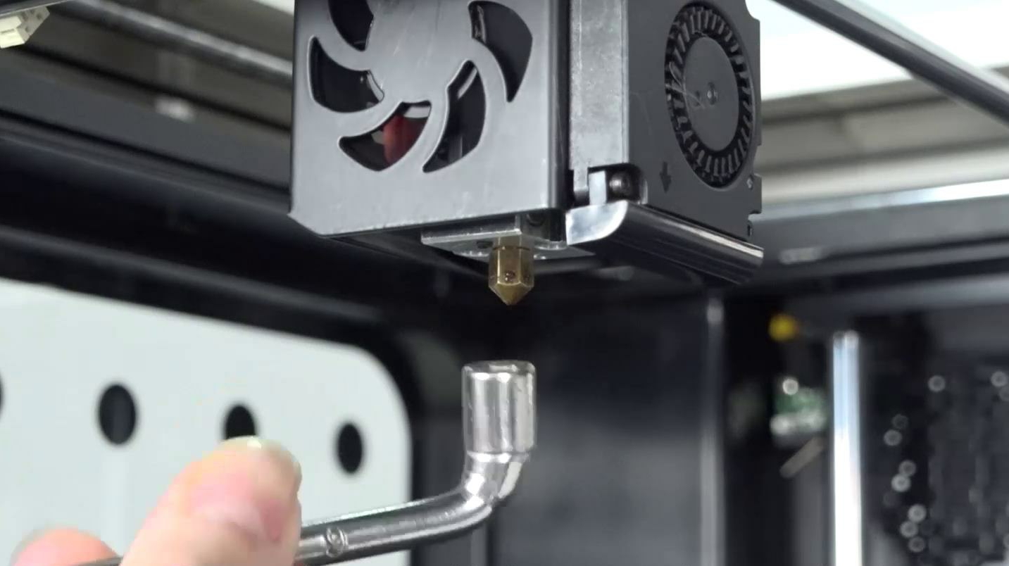 Service tutorial CR-200B replace the nozzle | Creality Cloud