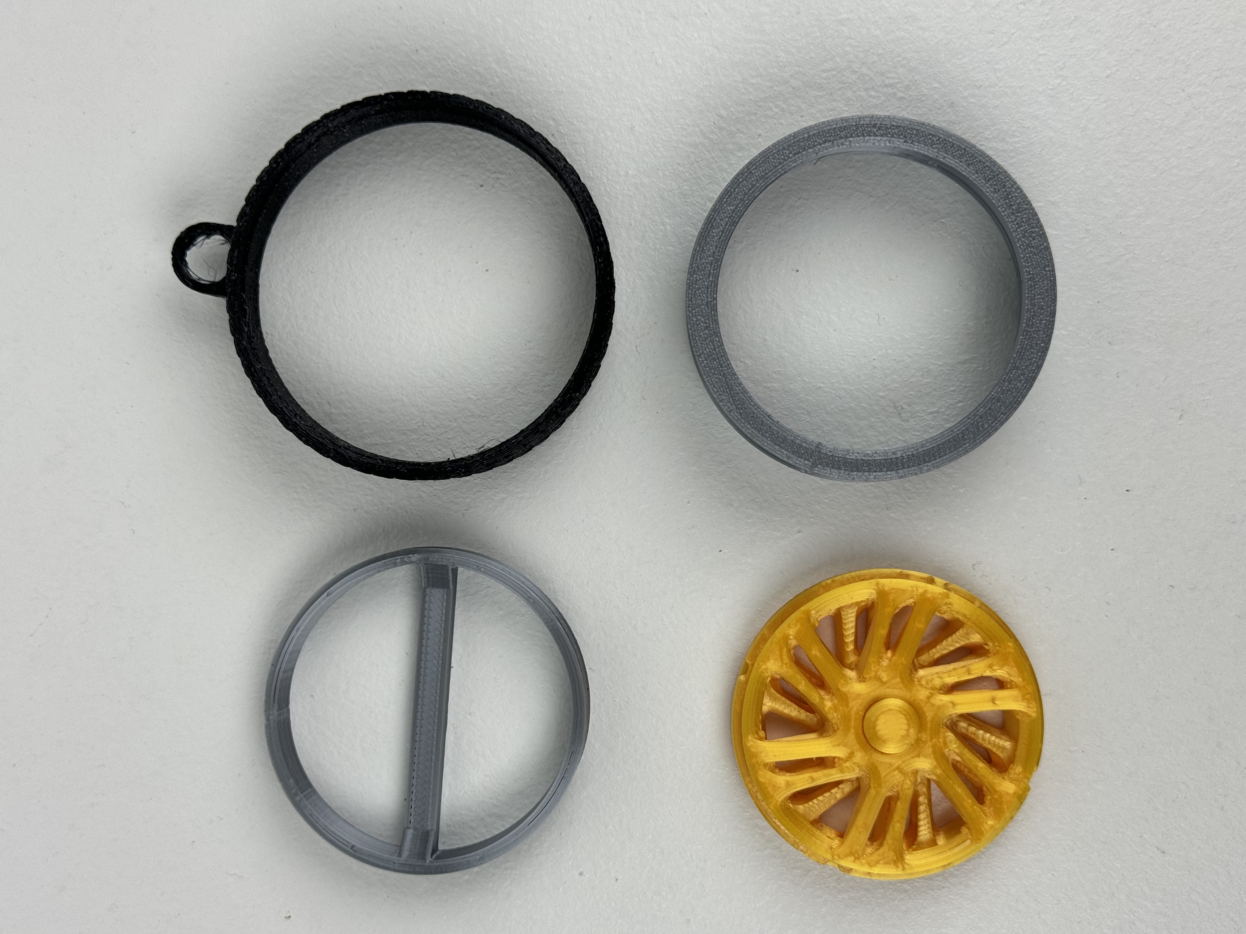 Spinning Rim Keychain With Tire | 3D models download | Creality Cloud