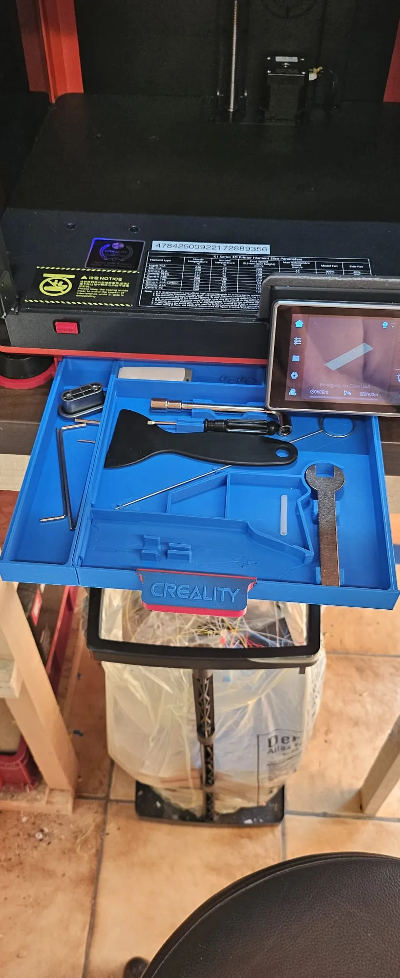 Super Datei. Tolle Idee. Hab die Innereien neu gestaltet | Creality Cloud