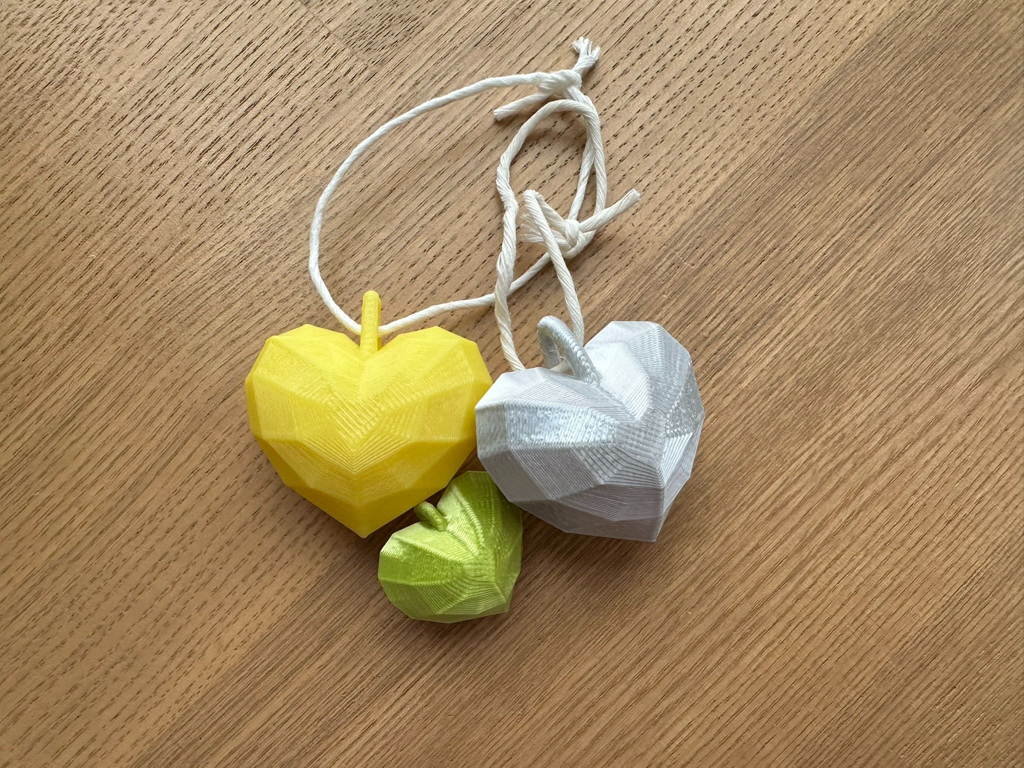 Low poly heart pendant | 3D models download | Creality Cloud