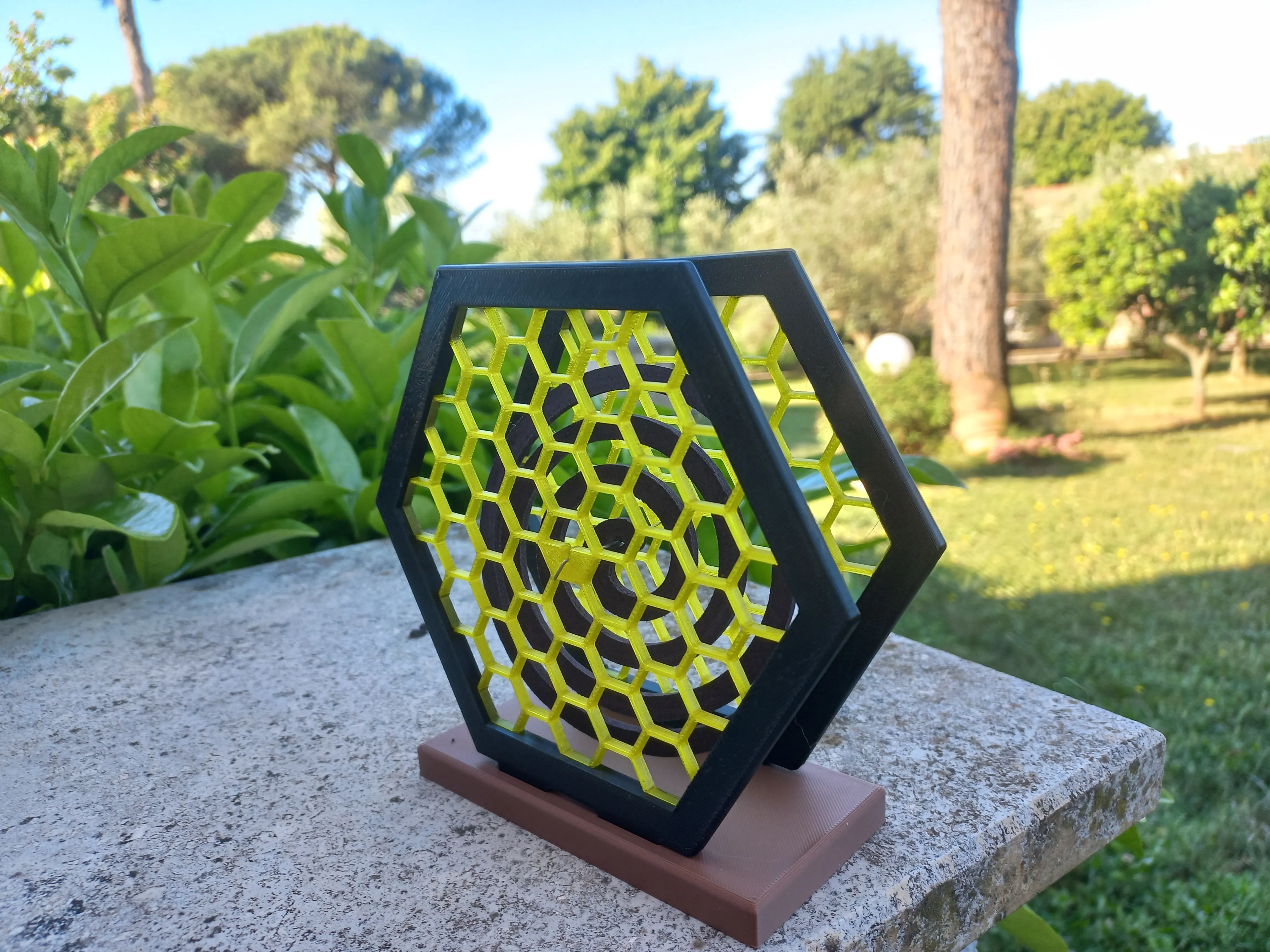 3D Printer Files | 3MF File | Hexagonal pattern mosquito coil holder ...