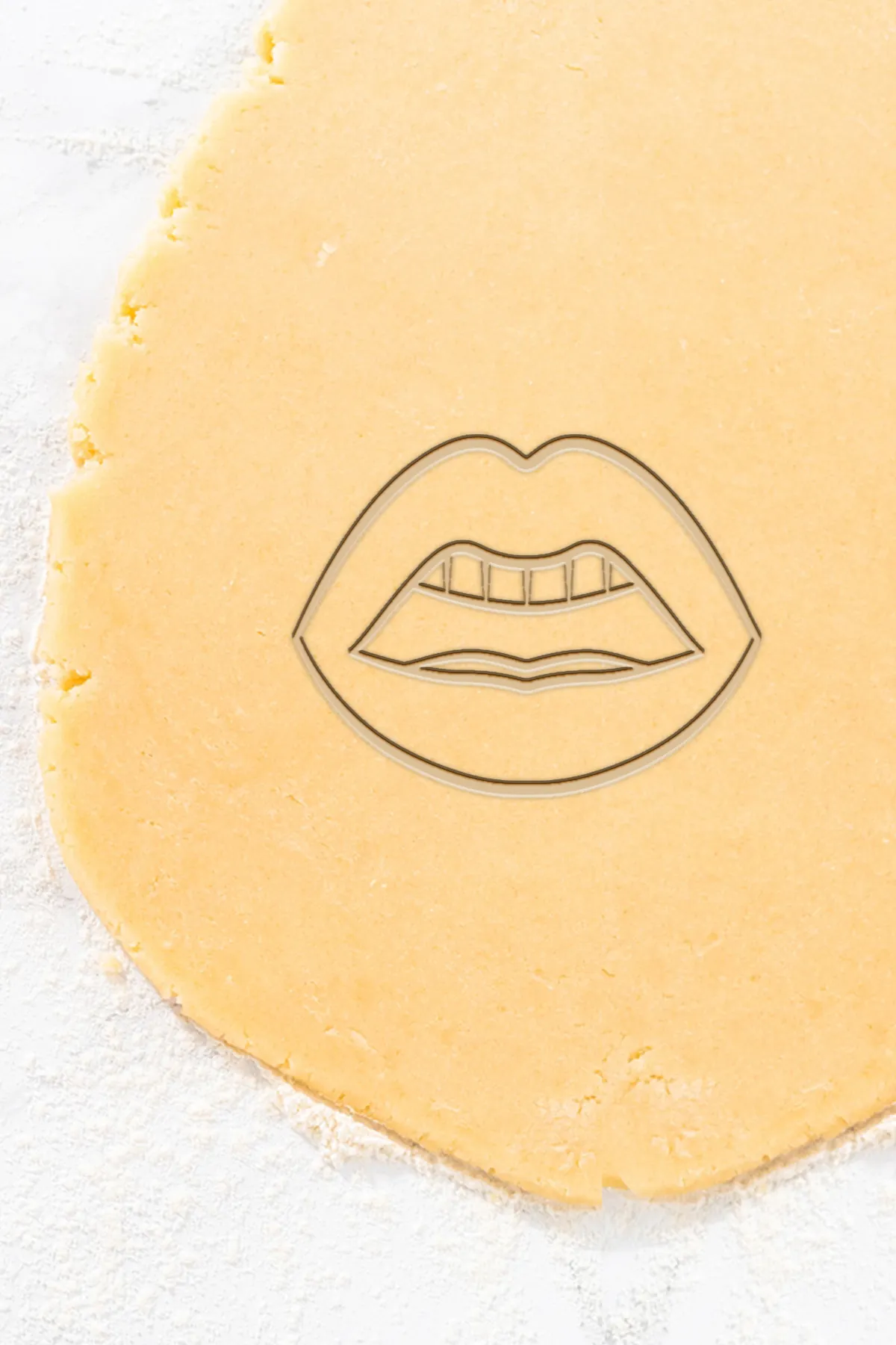 Home Decorations & Ornaments STL Download - Lips Cookie Cutter, Biscuit ...