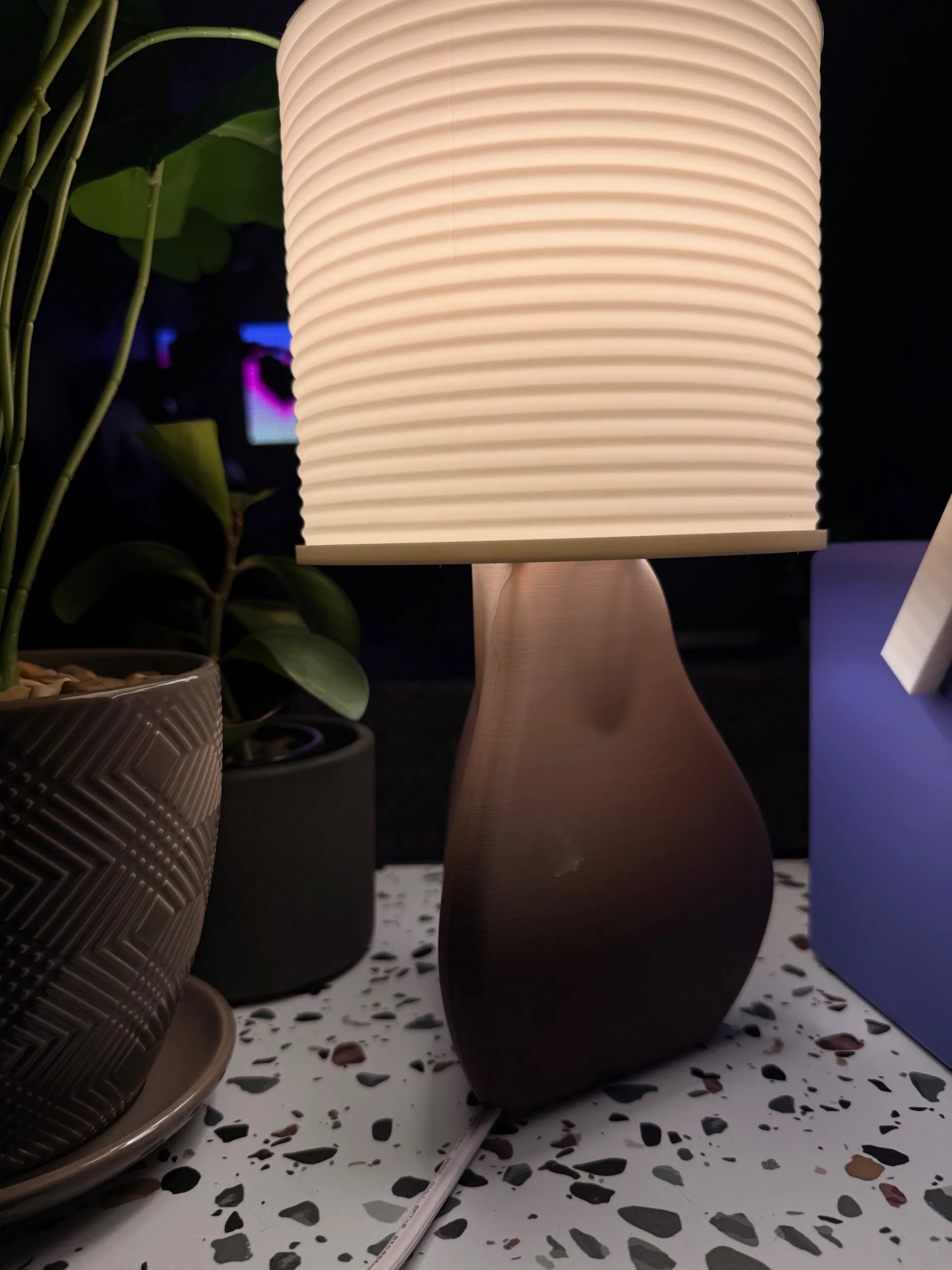 This 3D-printed lamp is giving serious “designer boutique meets desktop ...