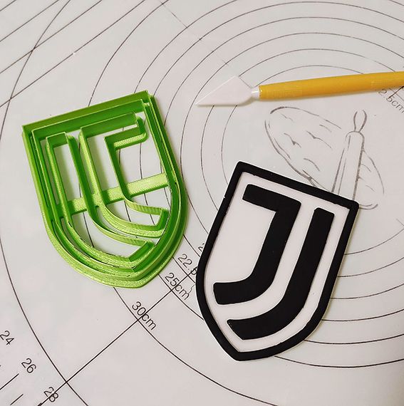 Juventus football team logo cutter | 3D models download | Creality Cloud