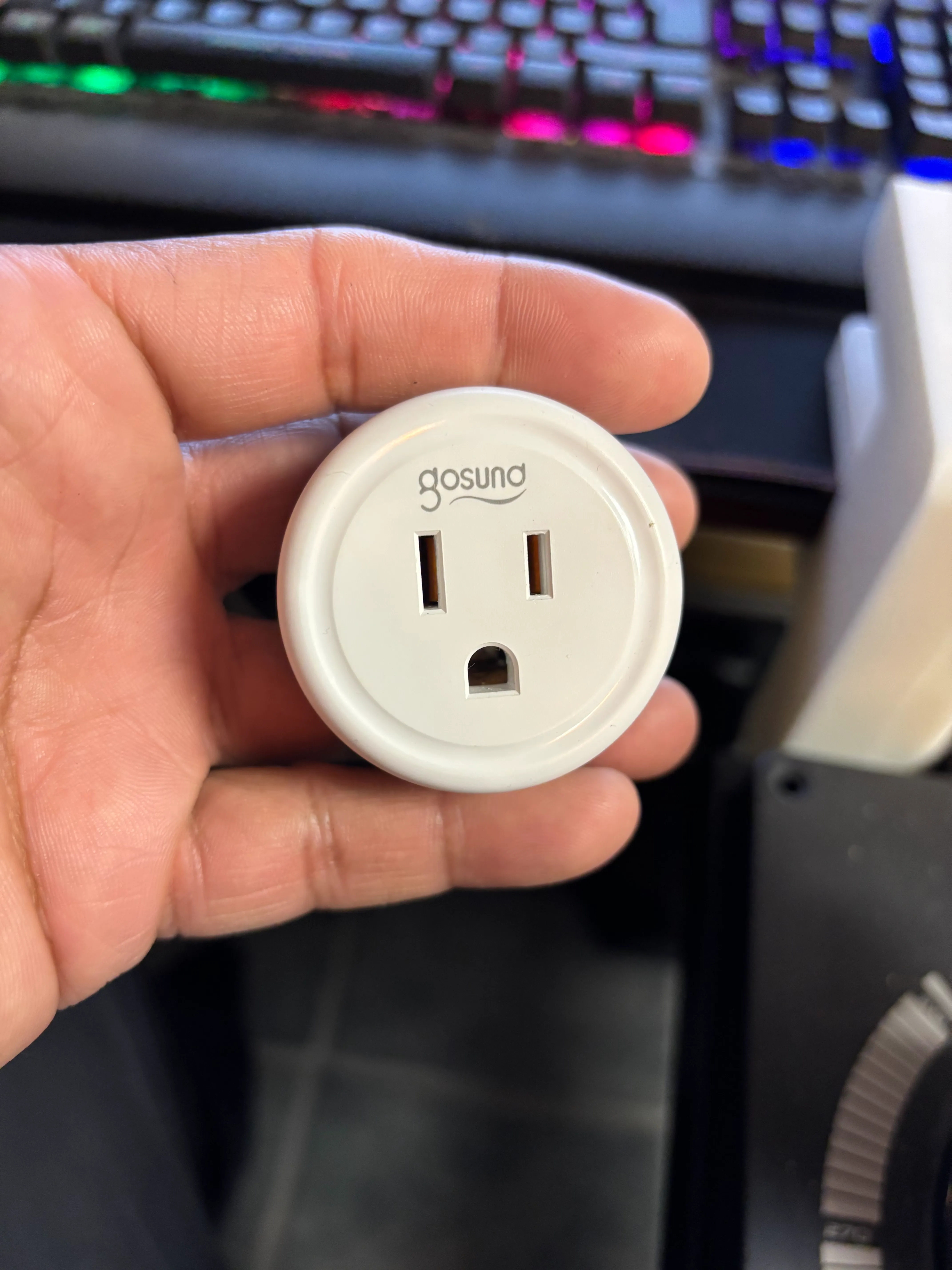 Free Home Appliance Accessories STL Download - Gosund Smart Plug Color ...
