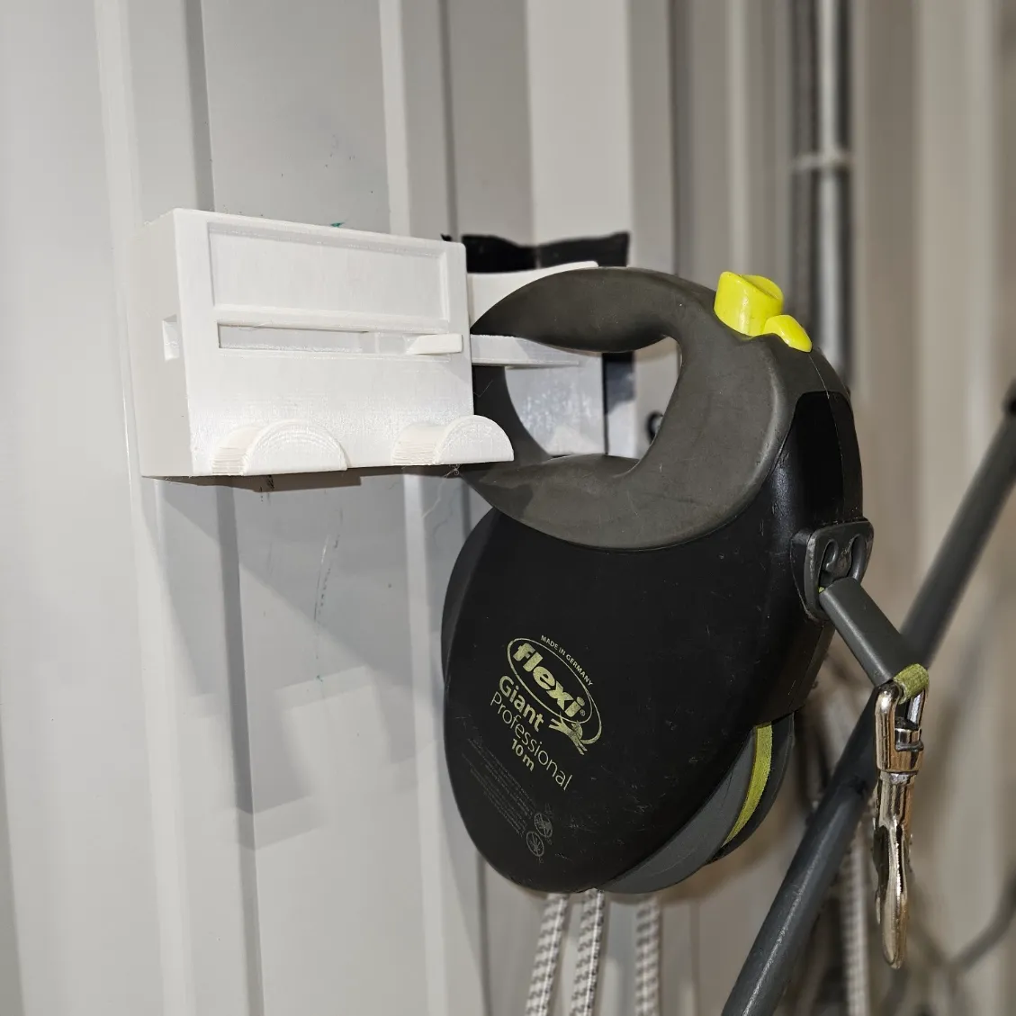 3D Printer Files | 3MF File | Retractable Bolt leash Holder Version 2 ...