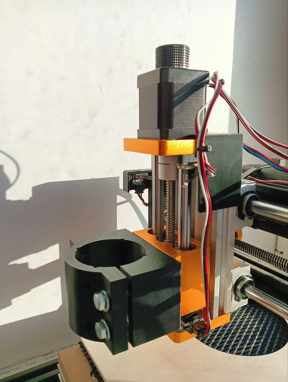 Free Industrial Design & Prototypes STL Download - Хомут для шпинделя ...