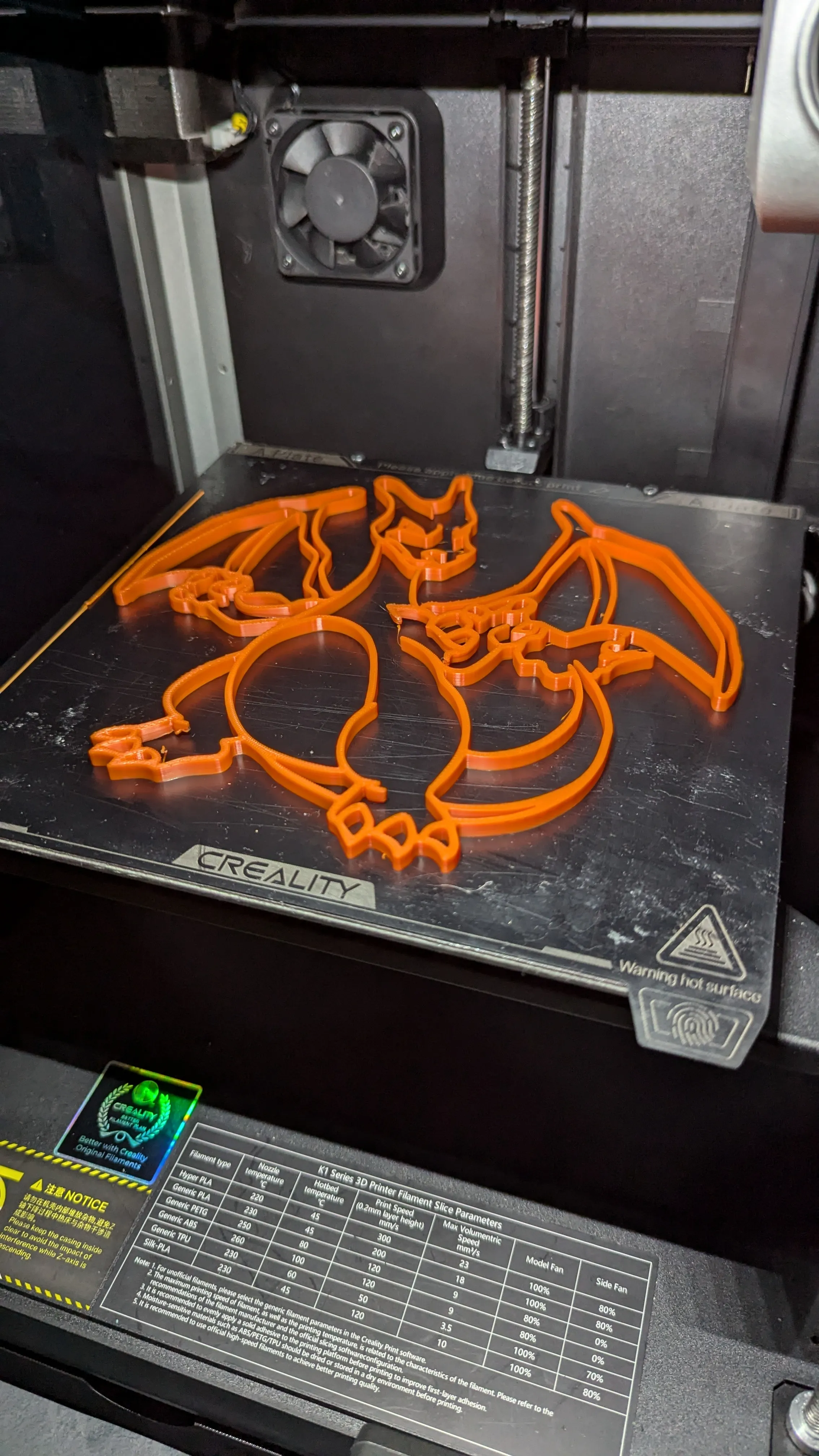 gratuita Toys & Games STL Descarga - POKEMON CHARIZARD WALL - poluxcrs