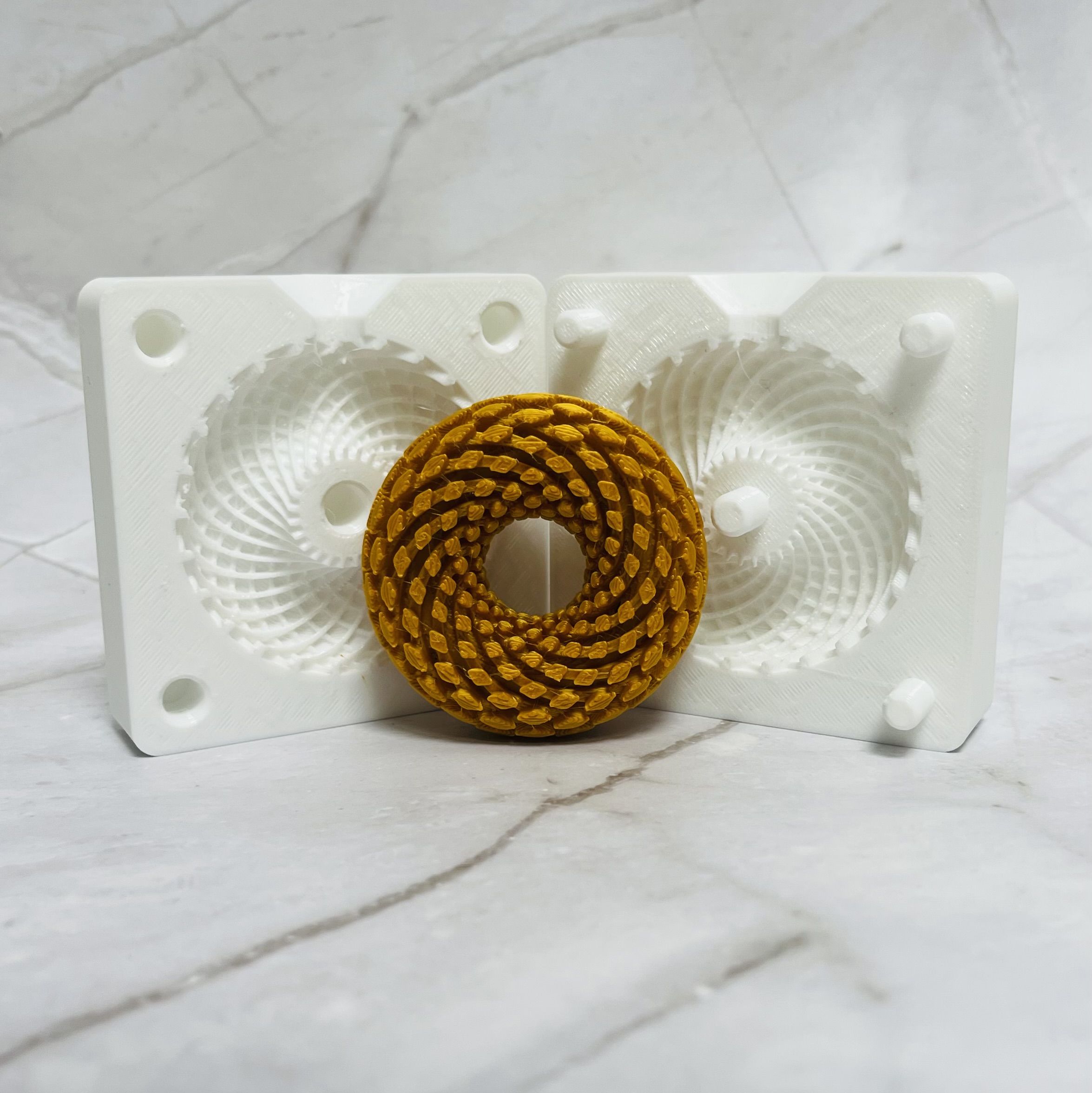 RODIN COIL MODEL SILICONE FORMING - 105 X 105 X 38 mm | 3D models ...