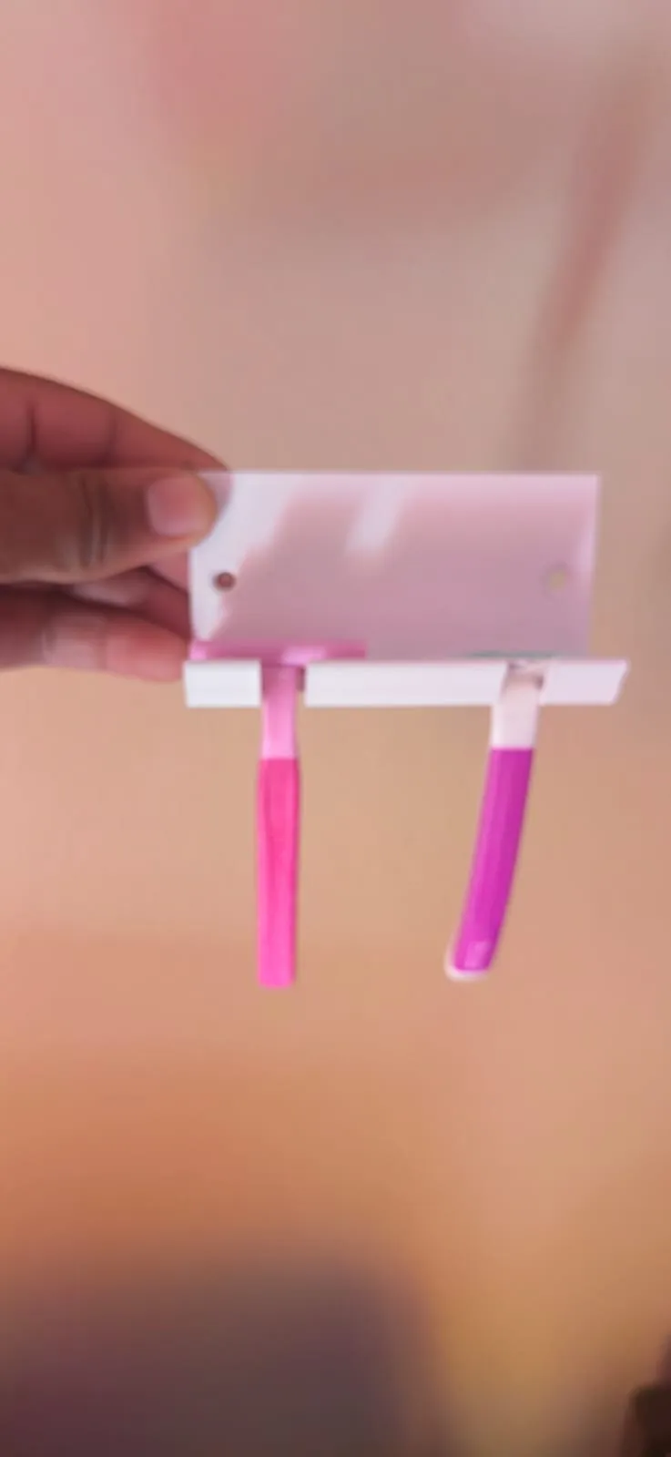 Home Decorations & Ornaments STL Download - razor blade holderby sergio85