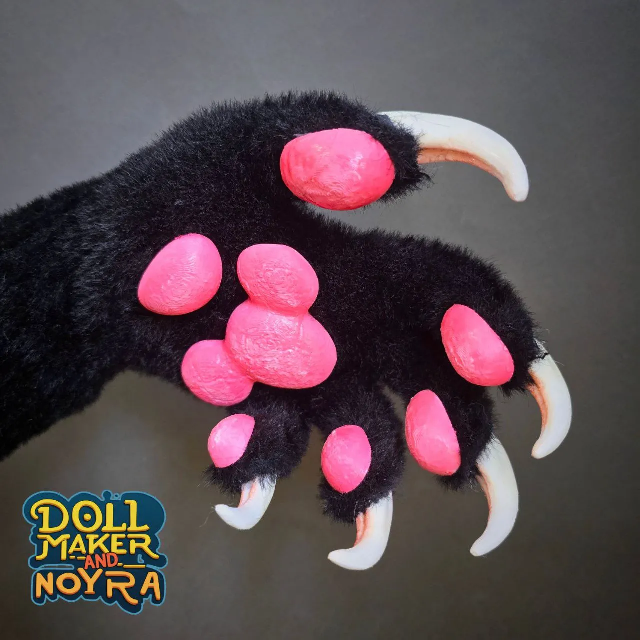 Cosplay STL Download - Little kitten claws and pawsby Doll_maker_and_N0yra