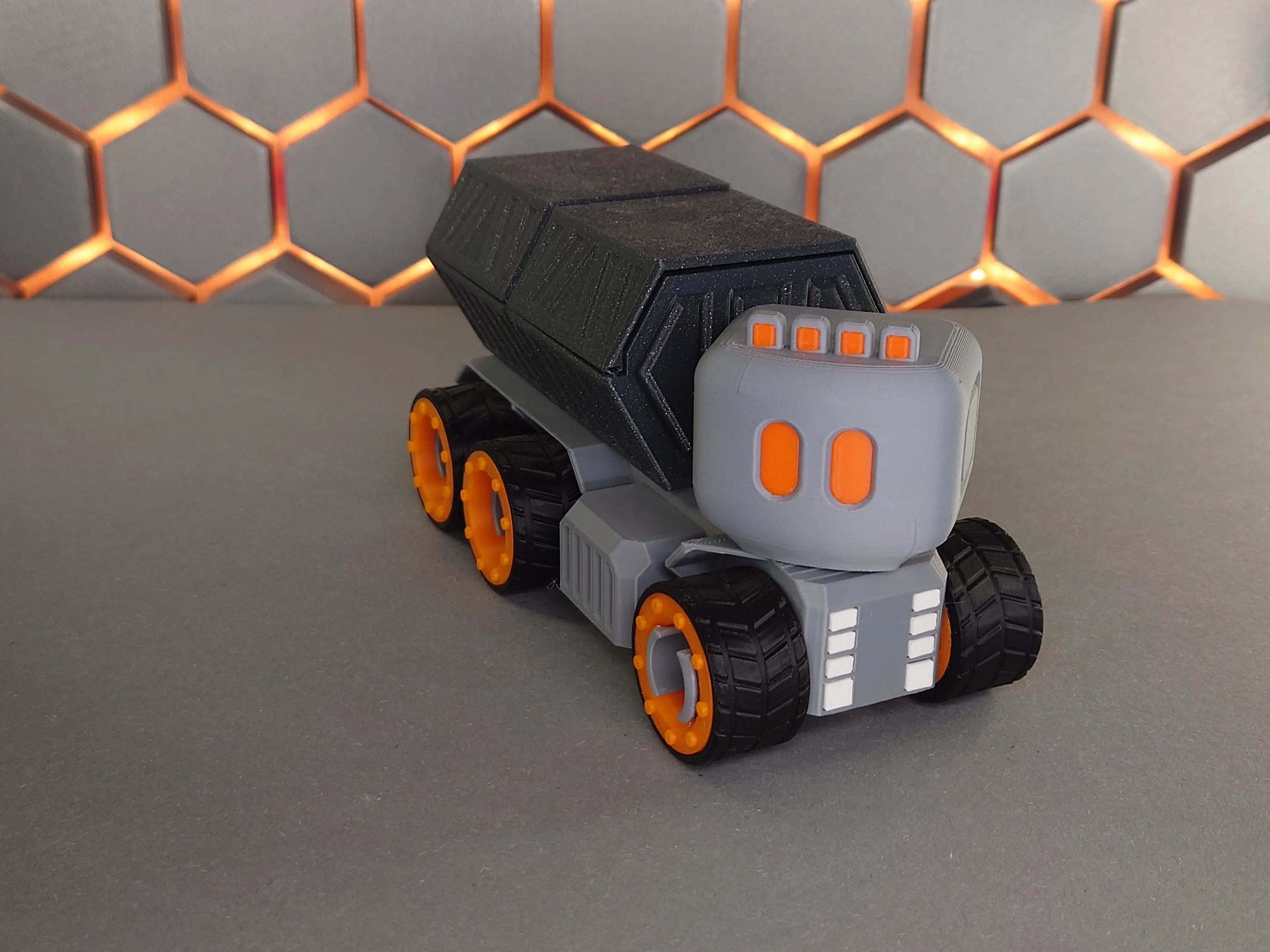 3D Printer Files | 3MF File | Manni the little robo truck (No AMS) | Creality Cloud