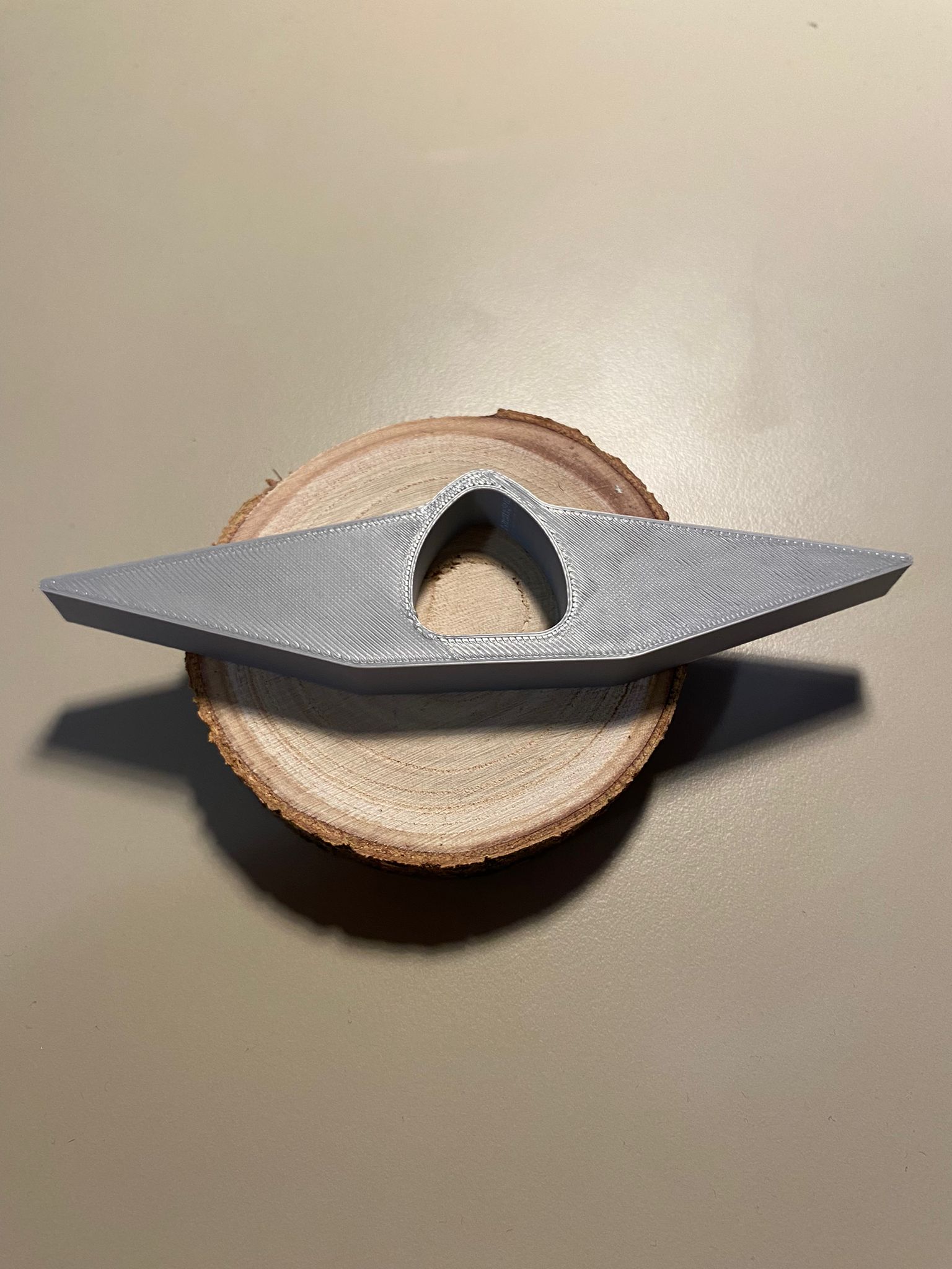 A nice and easy way to keep a book open while you read, without using ...
