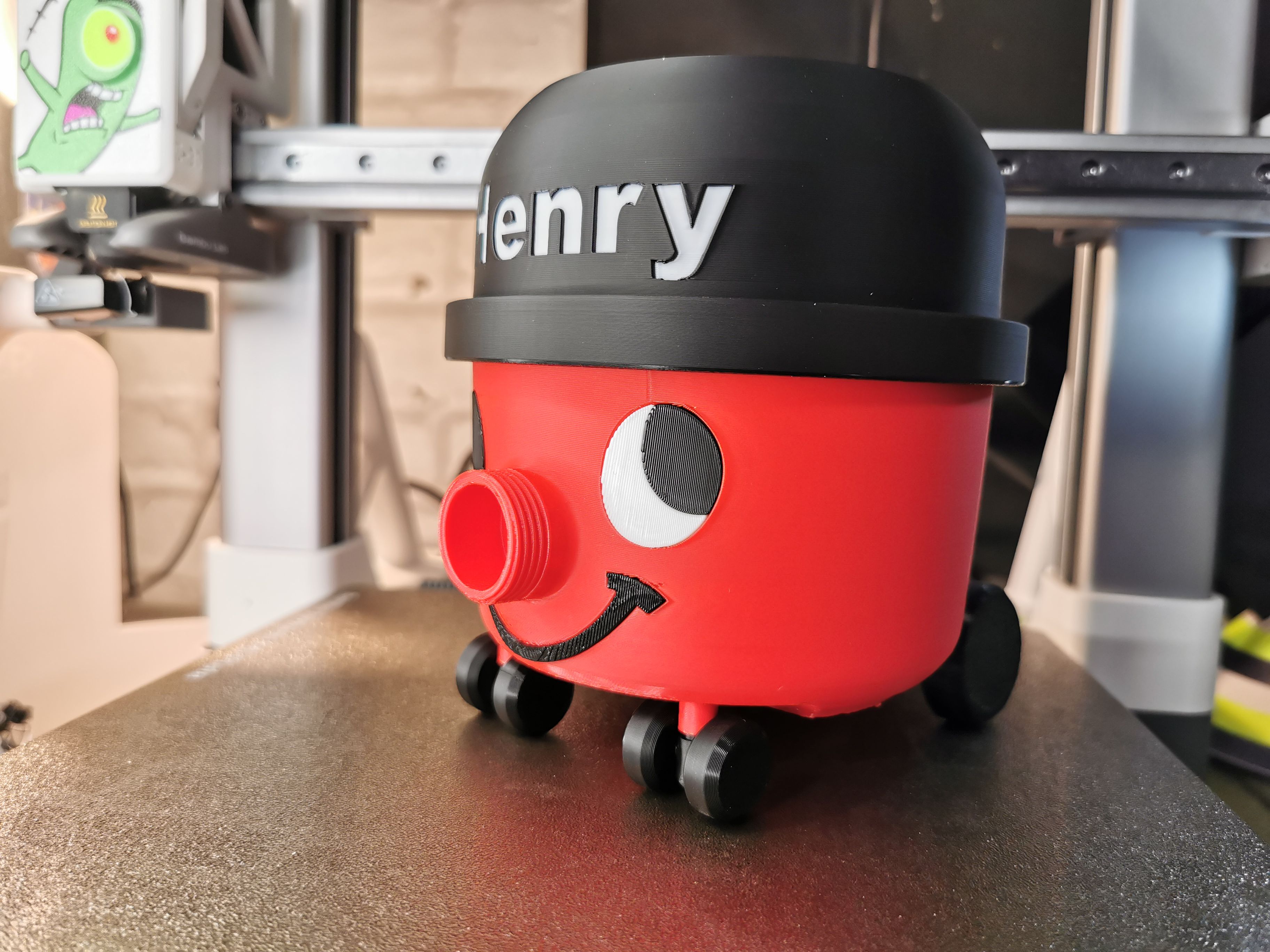 Henry Hoover - Novelty Planter | 3D models download | Creality Cloud