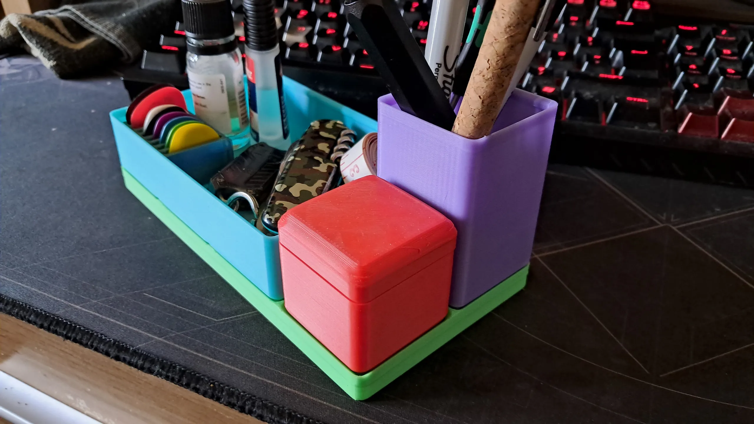 3D Printer Files | 3MF File | Gridfinity 1x1 65mm Pen and Pencil Desk ...